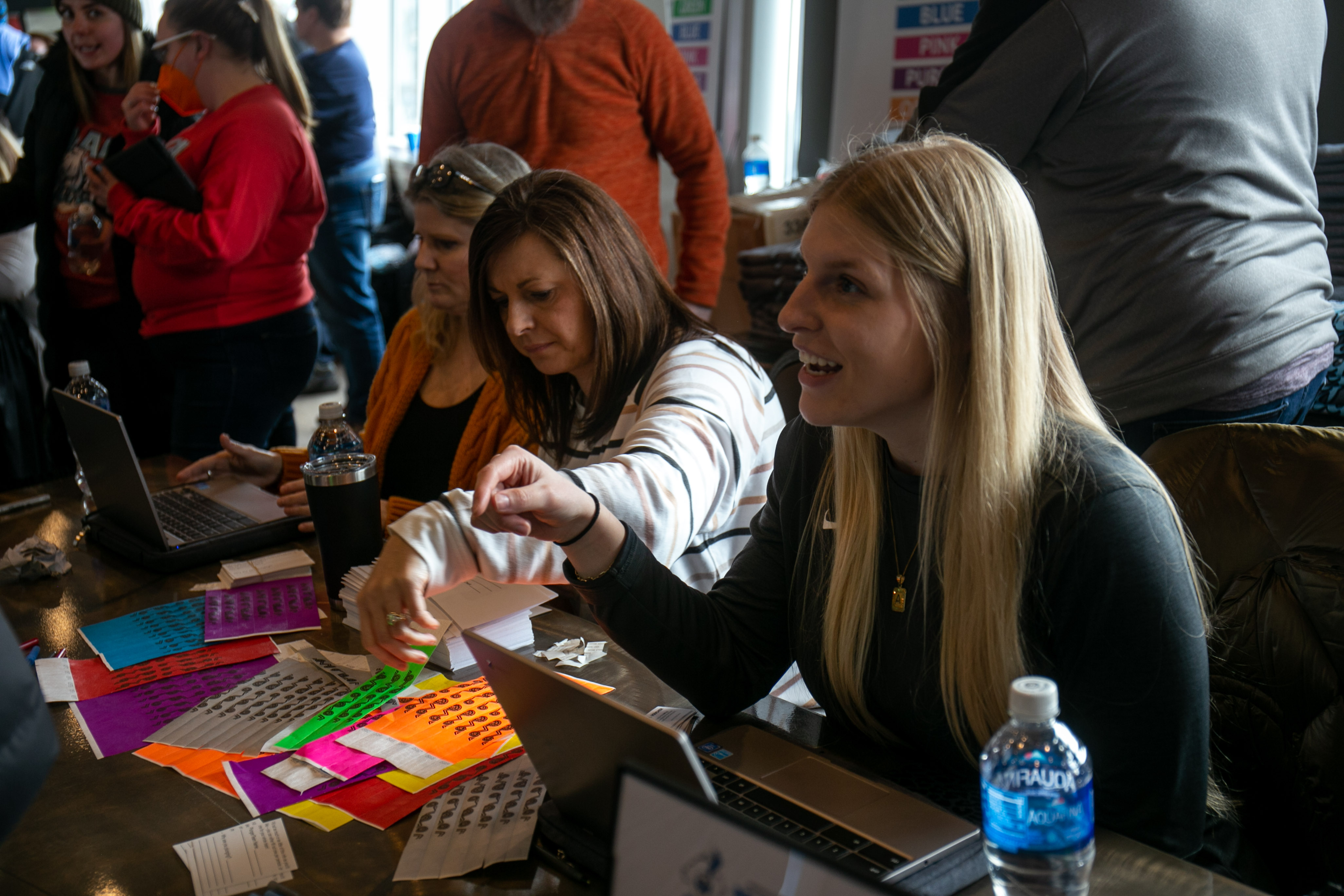 Divers take on cold for Grand Rapids Polar Plunge to support Special ...