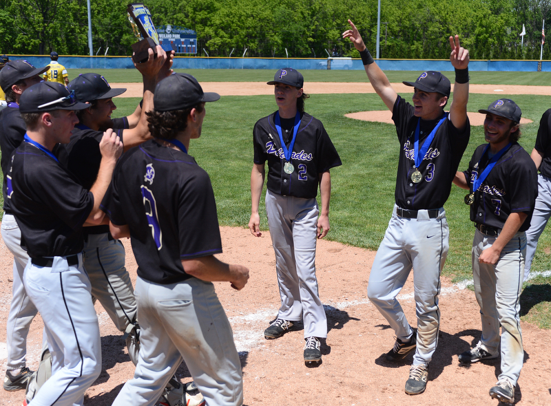 District 11 3A baseball finals: Notre Dame vs. Palisades ...