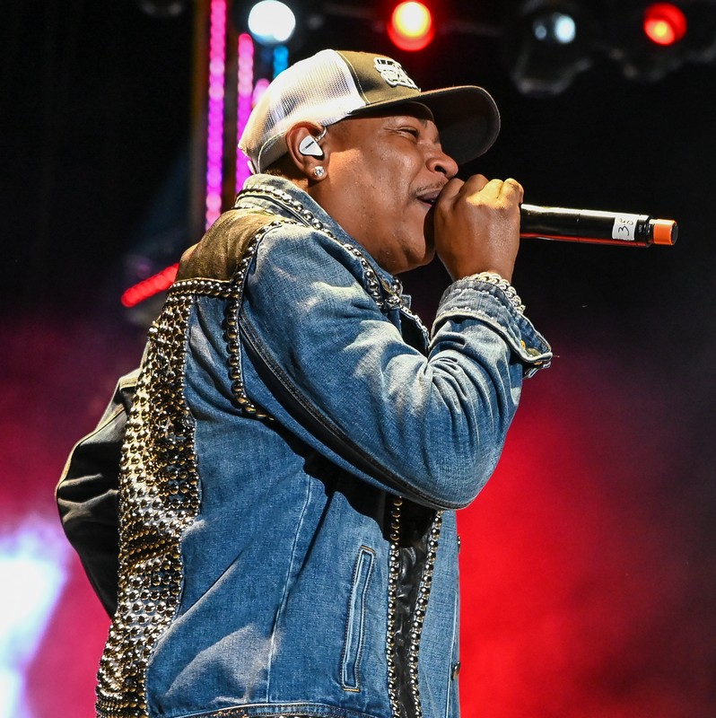 Hip-hop superstar Nelly packs Big E Arena - masslive.com