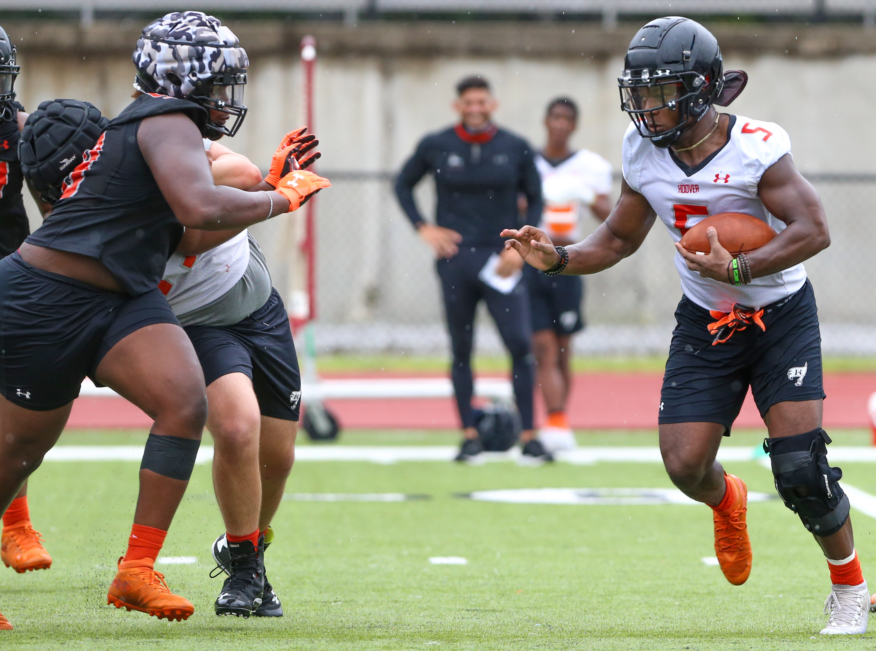 Hoover football workout - al.com