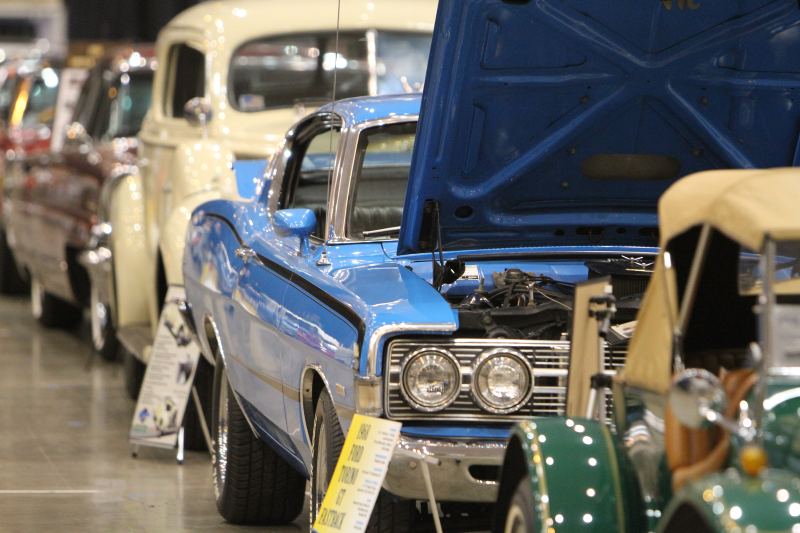 Classic cars on display at the 2022 Cleveland Auto Show - cleveland.com
