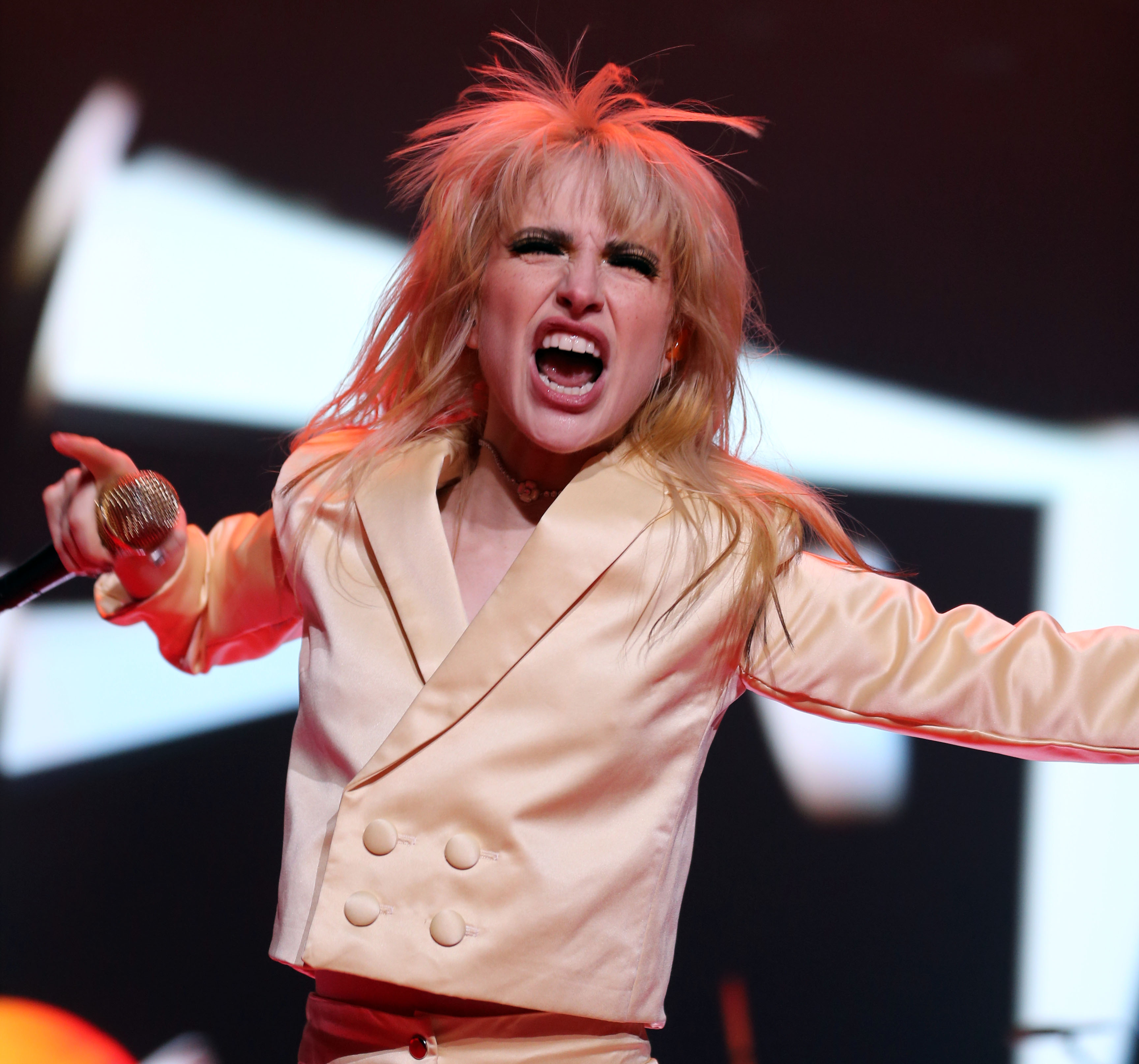 Paramore performs at Rocket Mortgage FieldHouse，June 4，2023 - cleveland.com