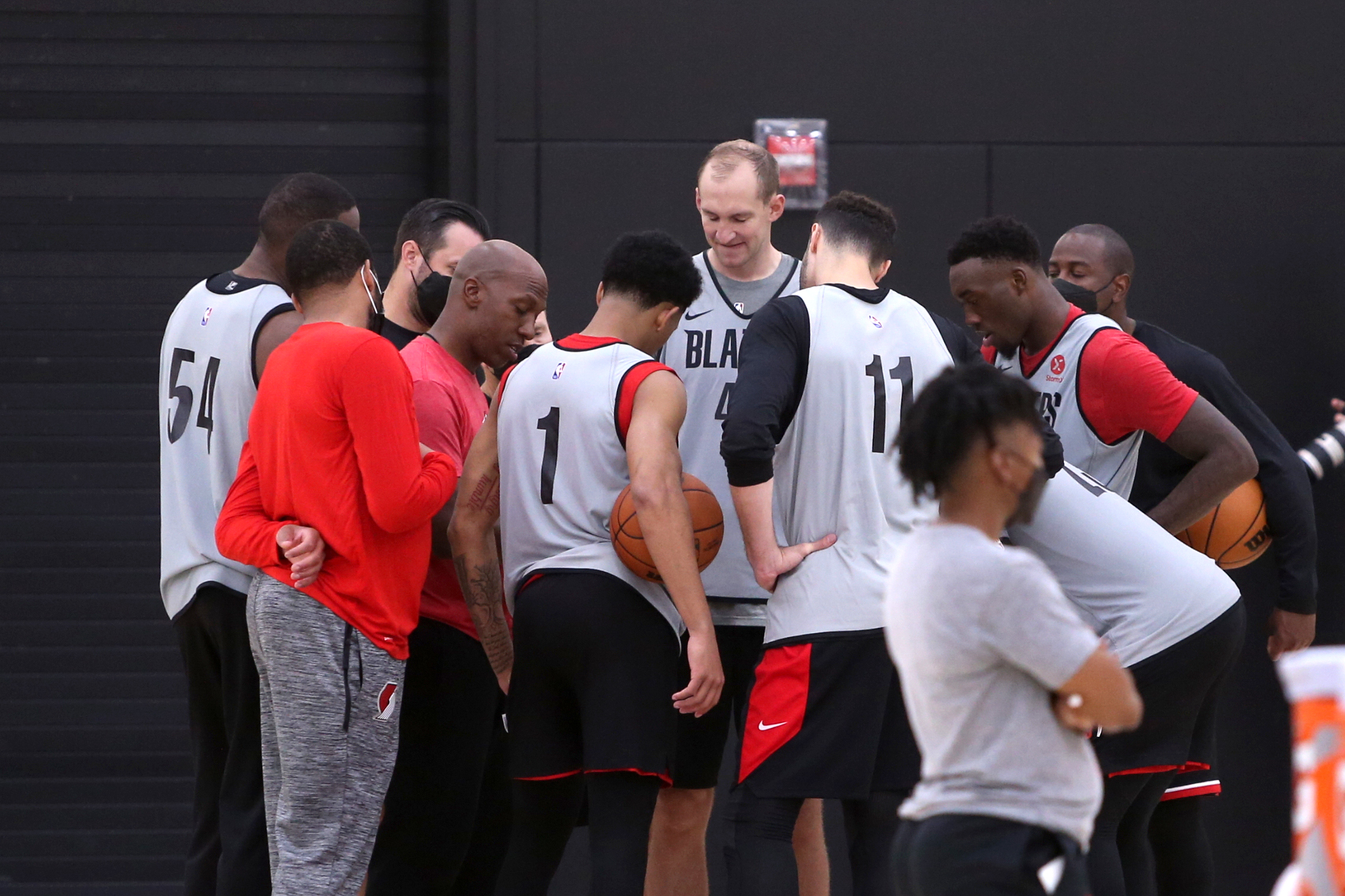 Trail Blazers open training camp under new head coach Chauncey Billups ...