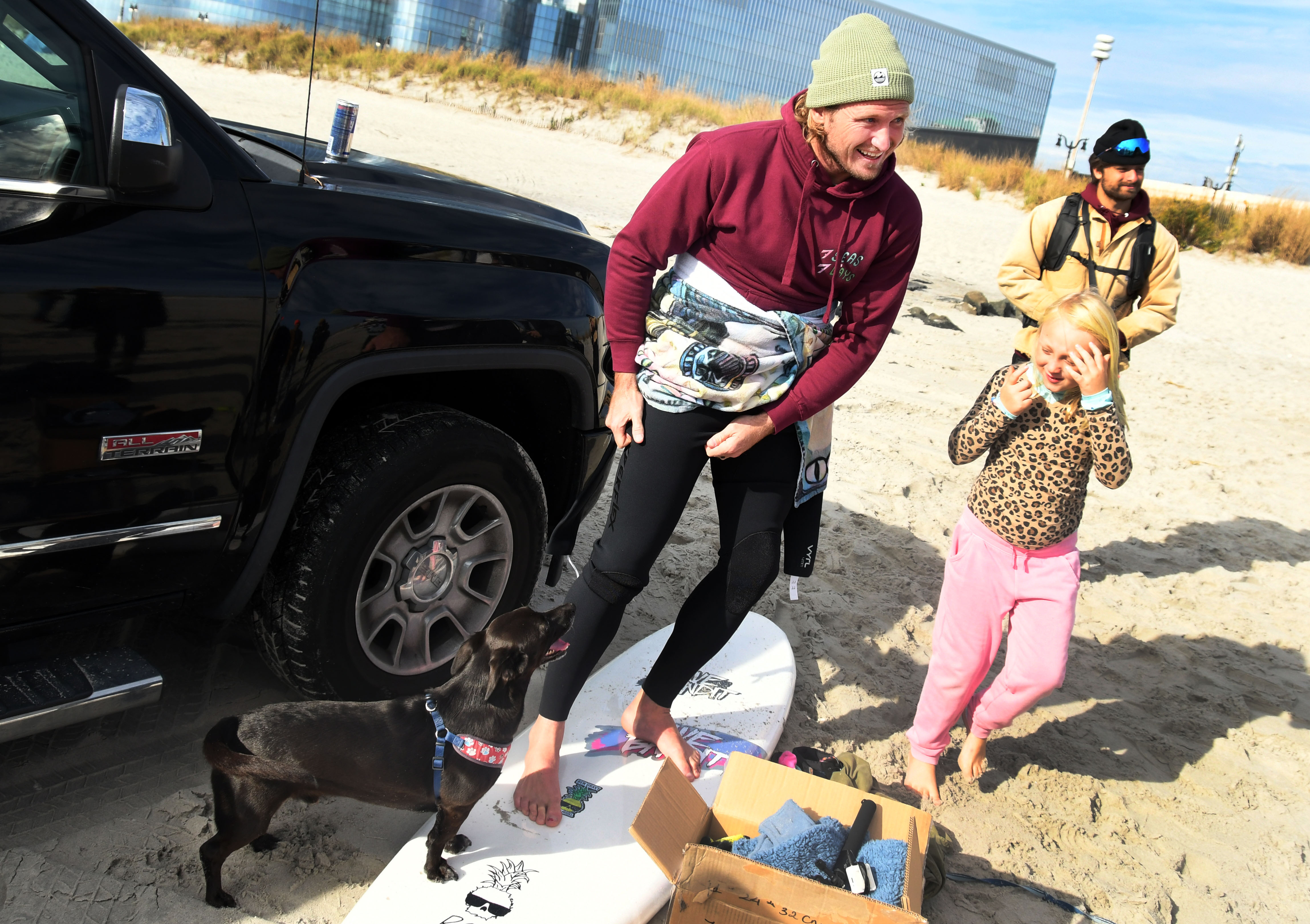 NJ surfer hits Atlantic City waves during “7 Seas in 7 Days” surfing ...