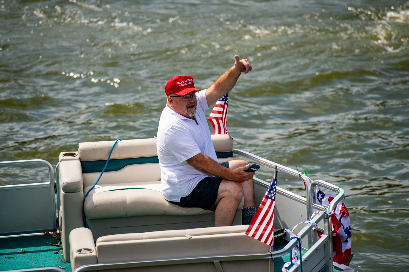 Trump Boat Parade - nj.com