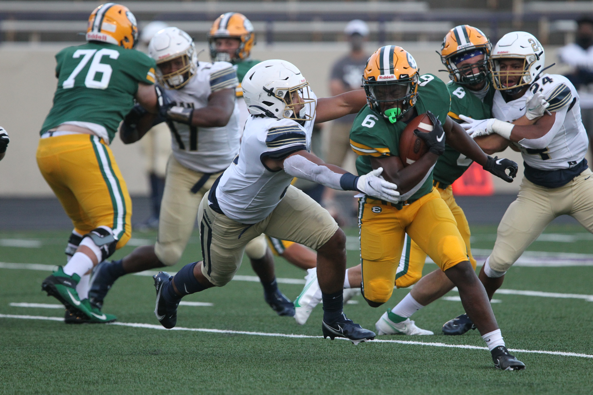 Archbishop Hoban vs. St. Edward football - cleveland.com