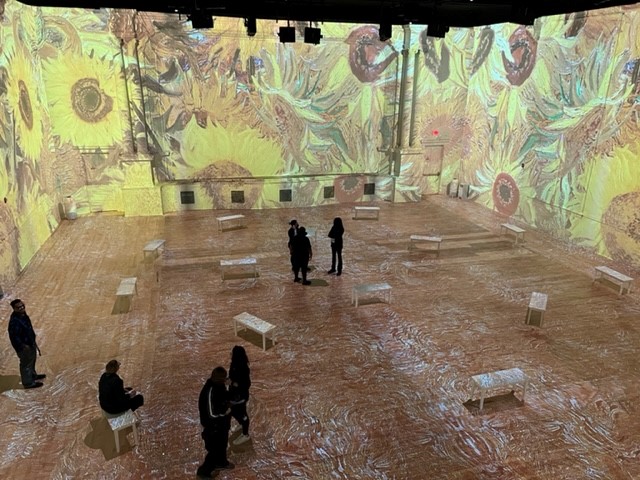 "Immersive Van Gogh" exhibition at Lighthouse ArtSpace in Detroit ...