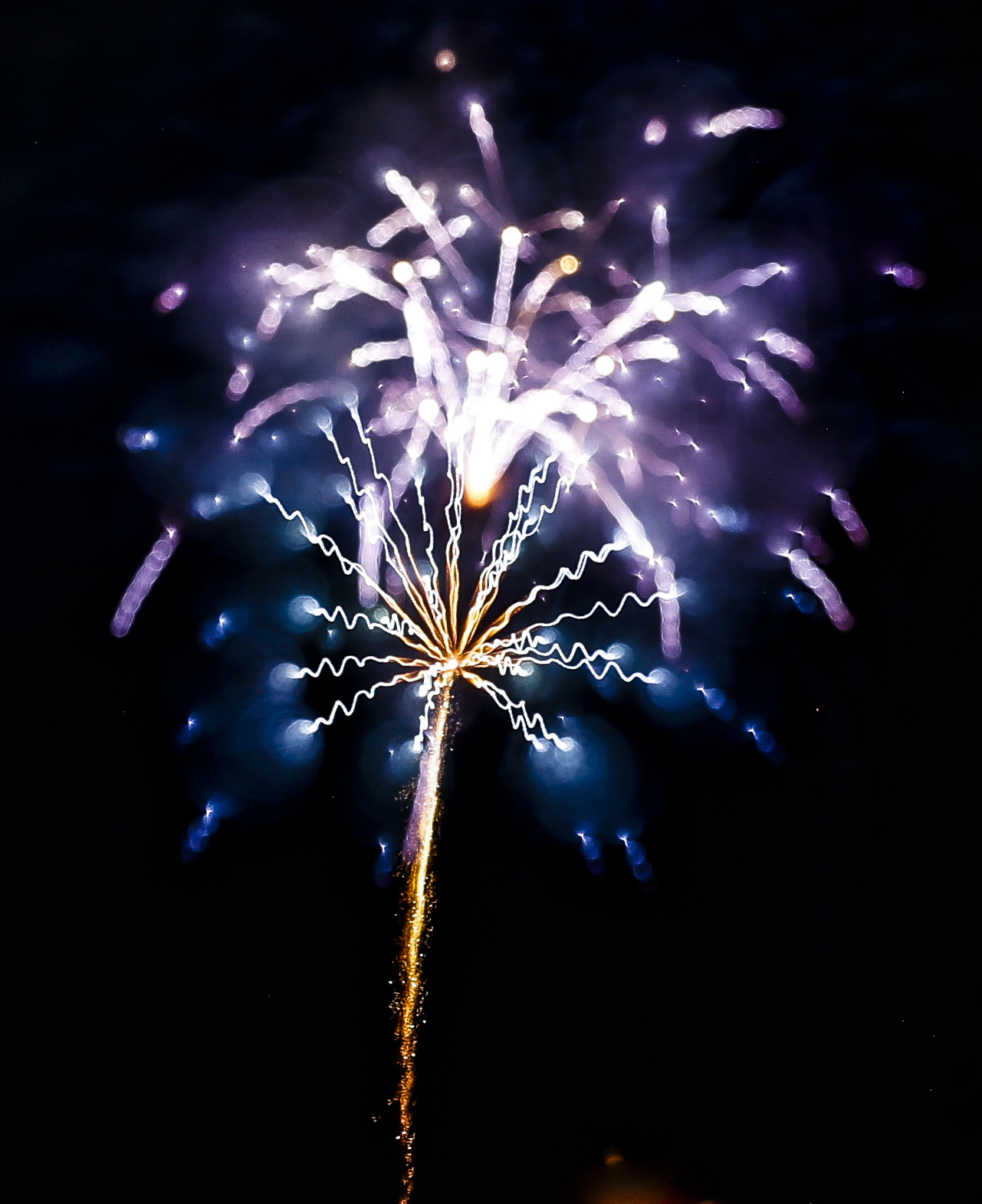 Funky fireworks display dazzles over Manlius - syracuse.com