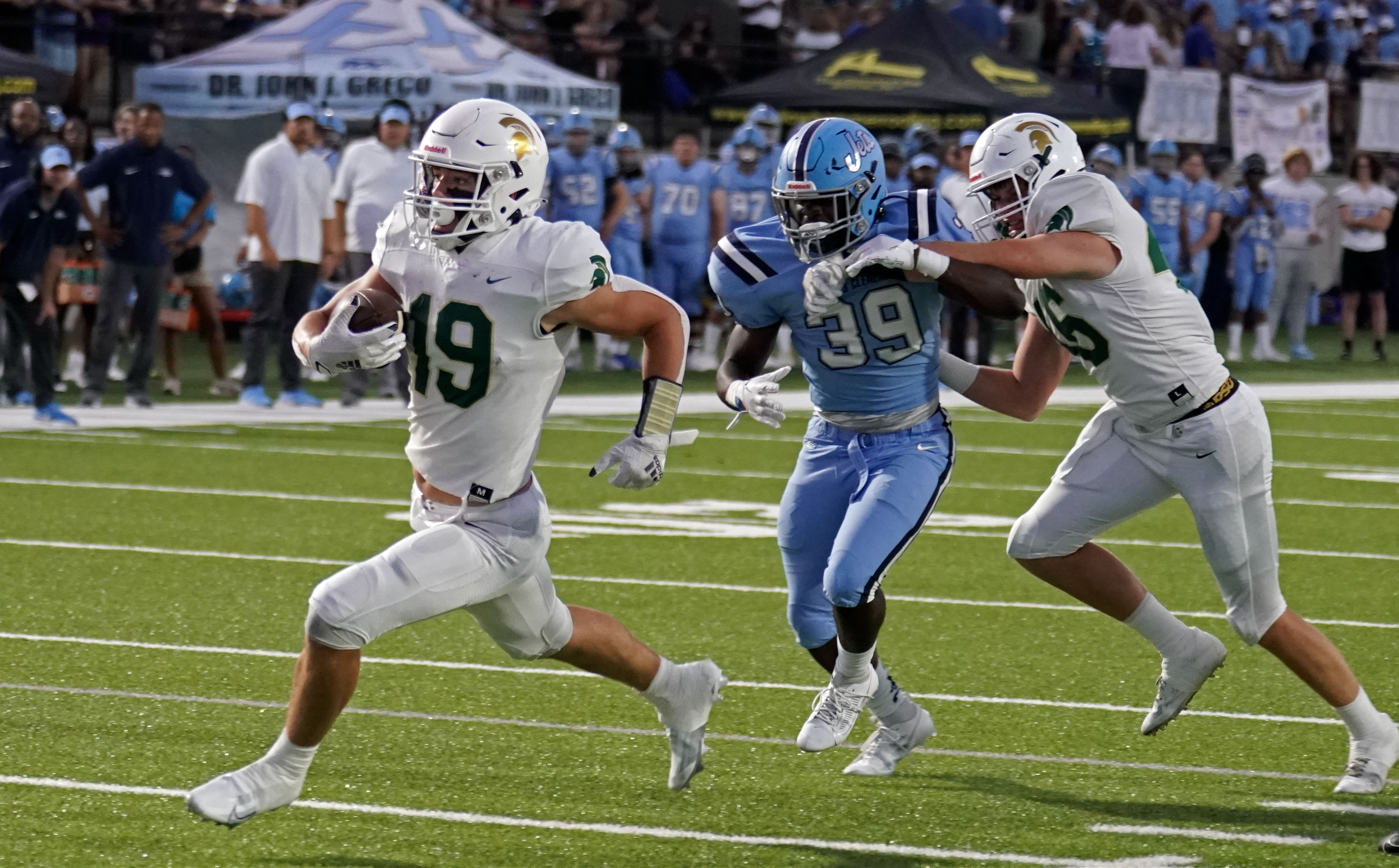 Mountain Brook vs. James Clemens High School football - al.com