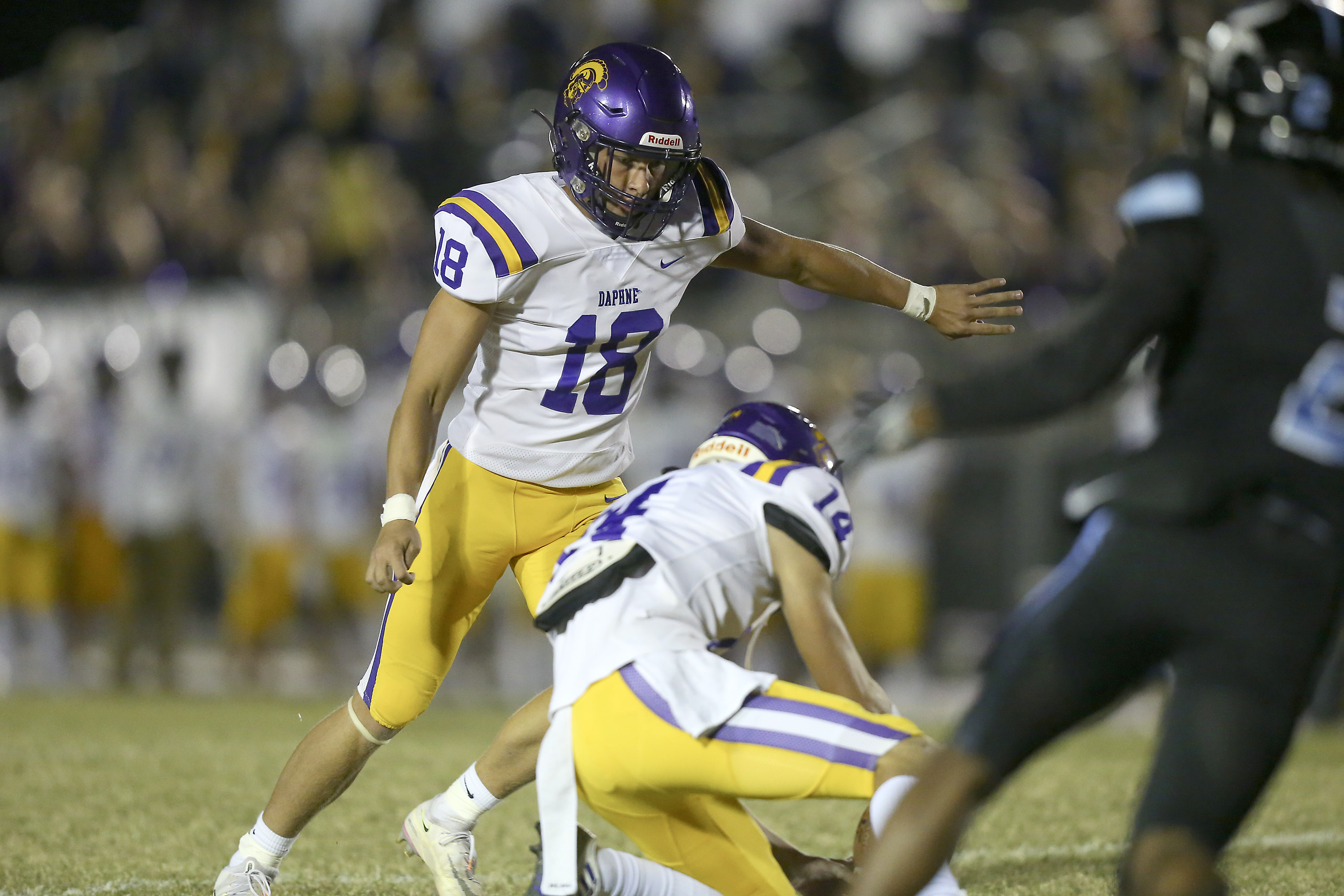 Mary G. Montgomery vs Daphne Football - al.com