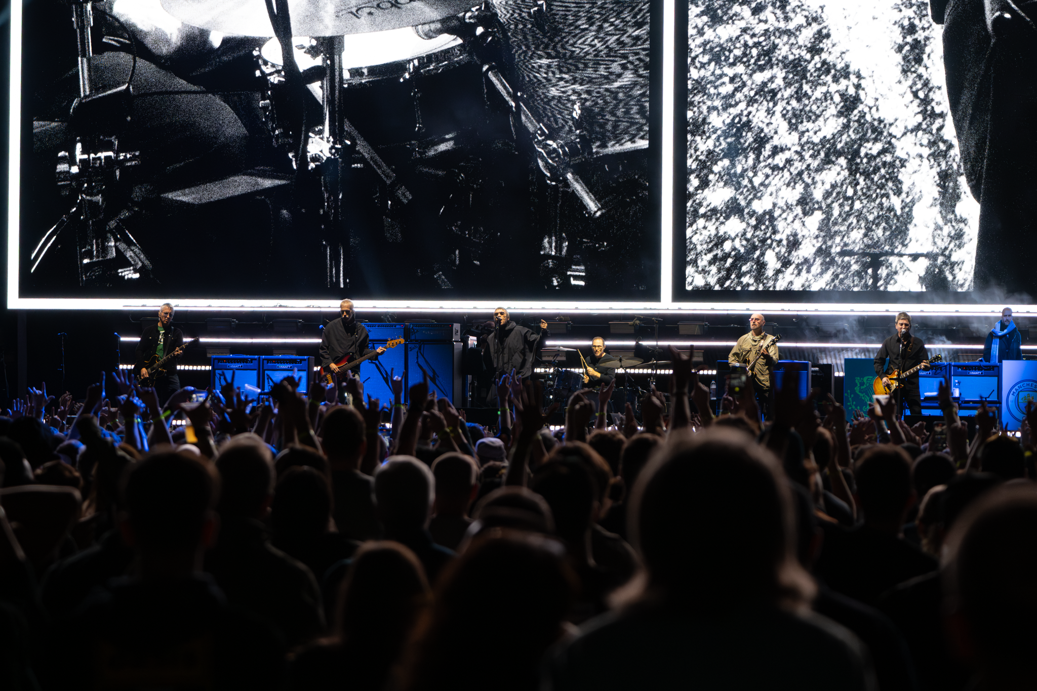 Oasis at MetLife Stadium - nj.com