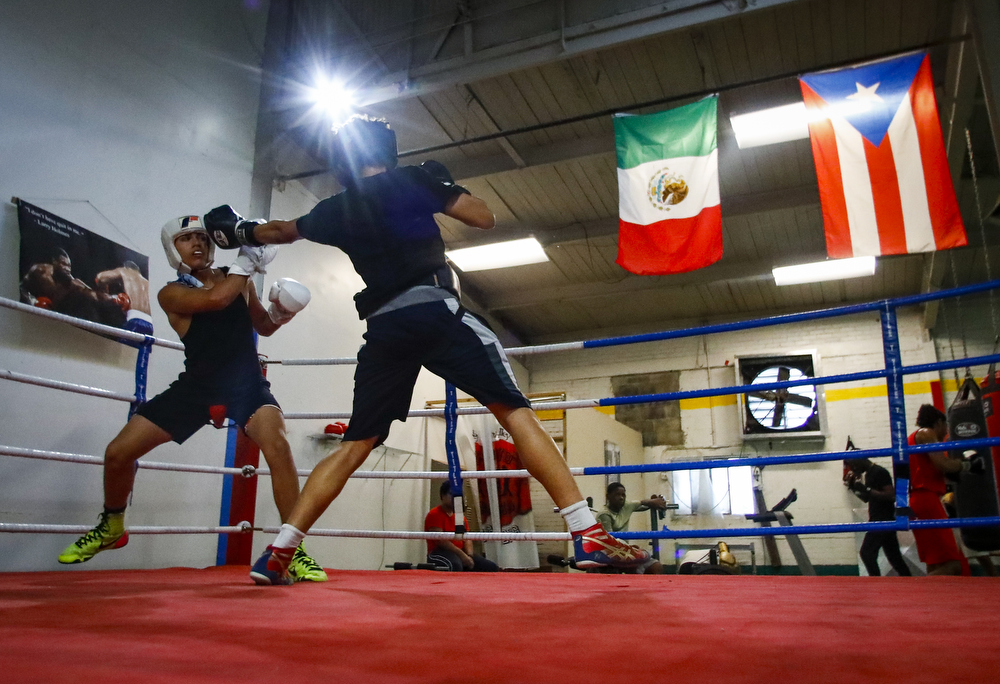 Julian Lopez chooses the boxing ring over the streets ...
