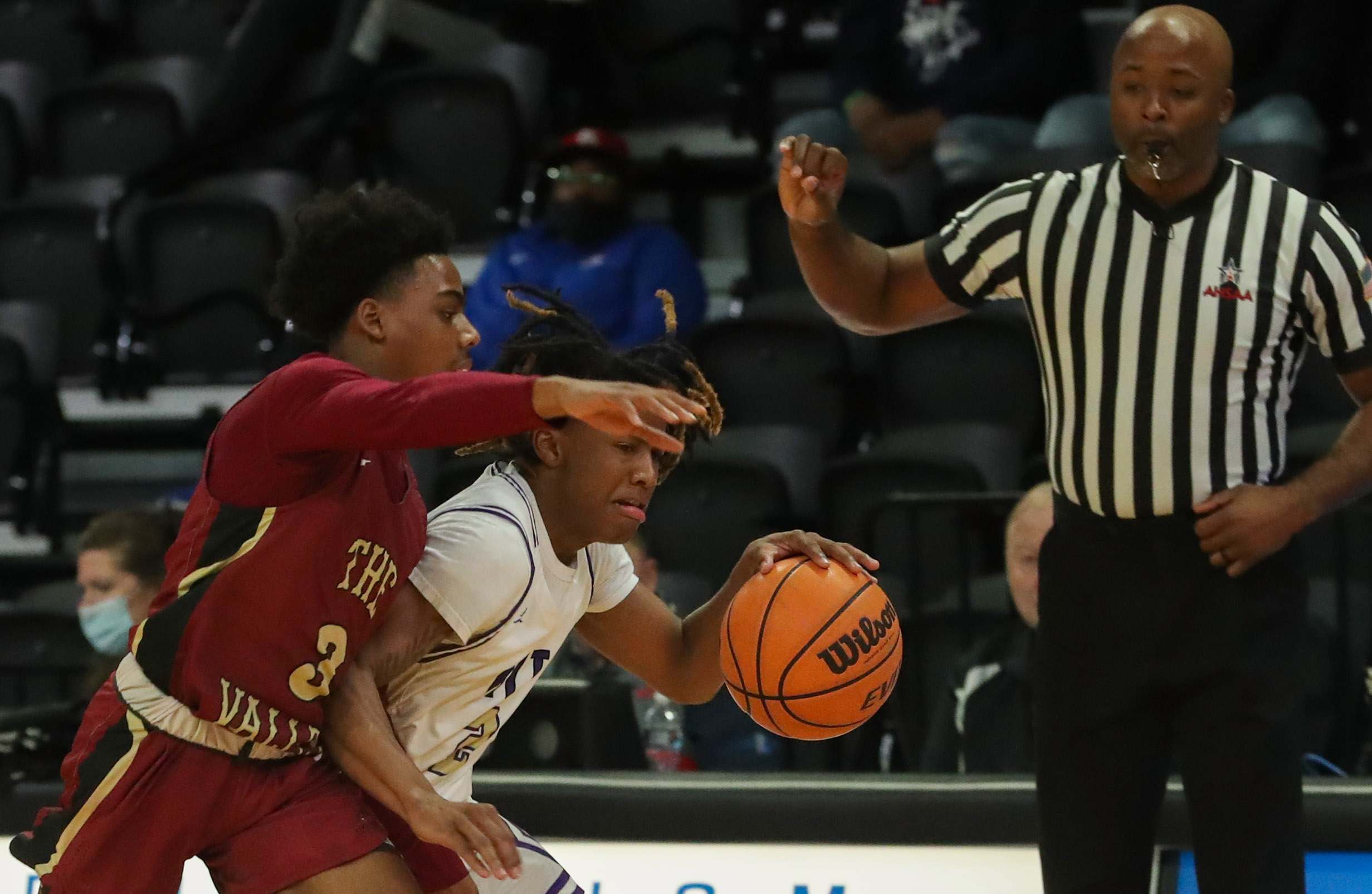 Pinson Valley vs. Hueytown boys basketball - al.com