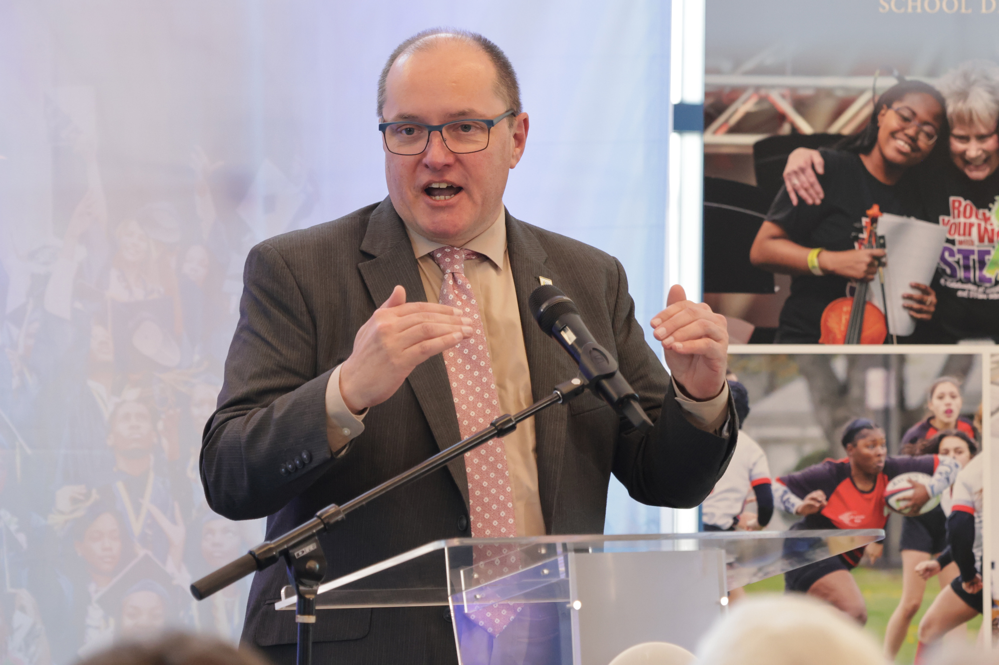 Dr. Warren G. Morgan new CEO of CMSD - cleveland.com