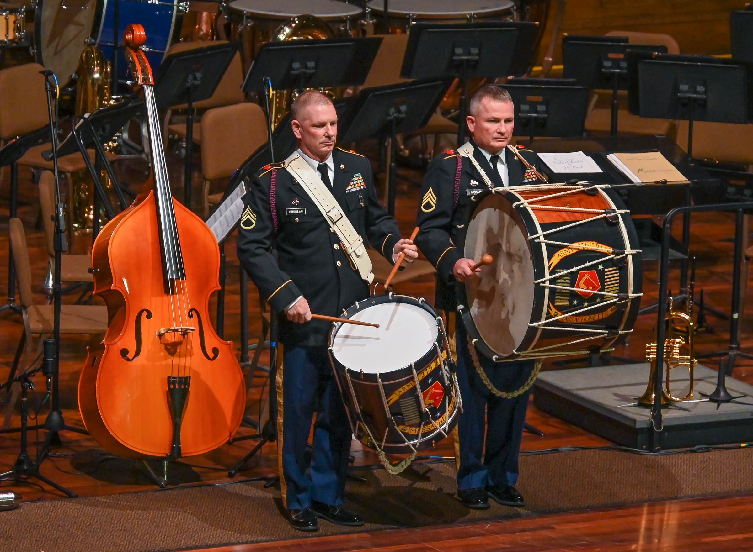 Army band performs free holiday concert at Springfield Symphony Hall ...