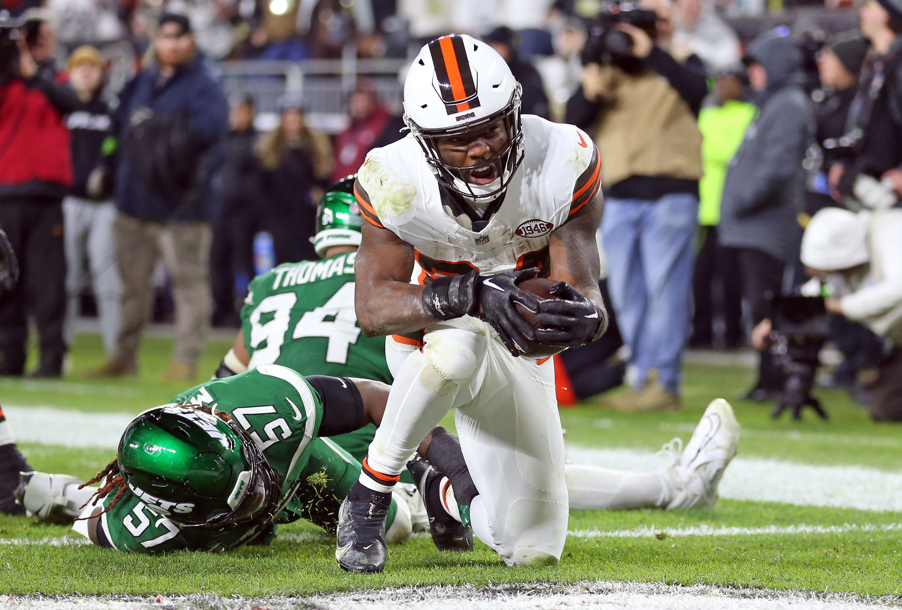 Cleveland Browns Jerome Ford vs. New York Jets, December 28, 2023 ...