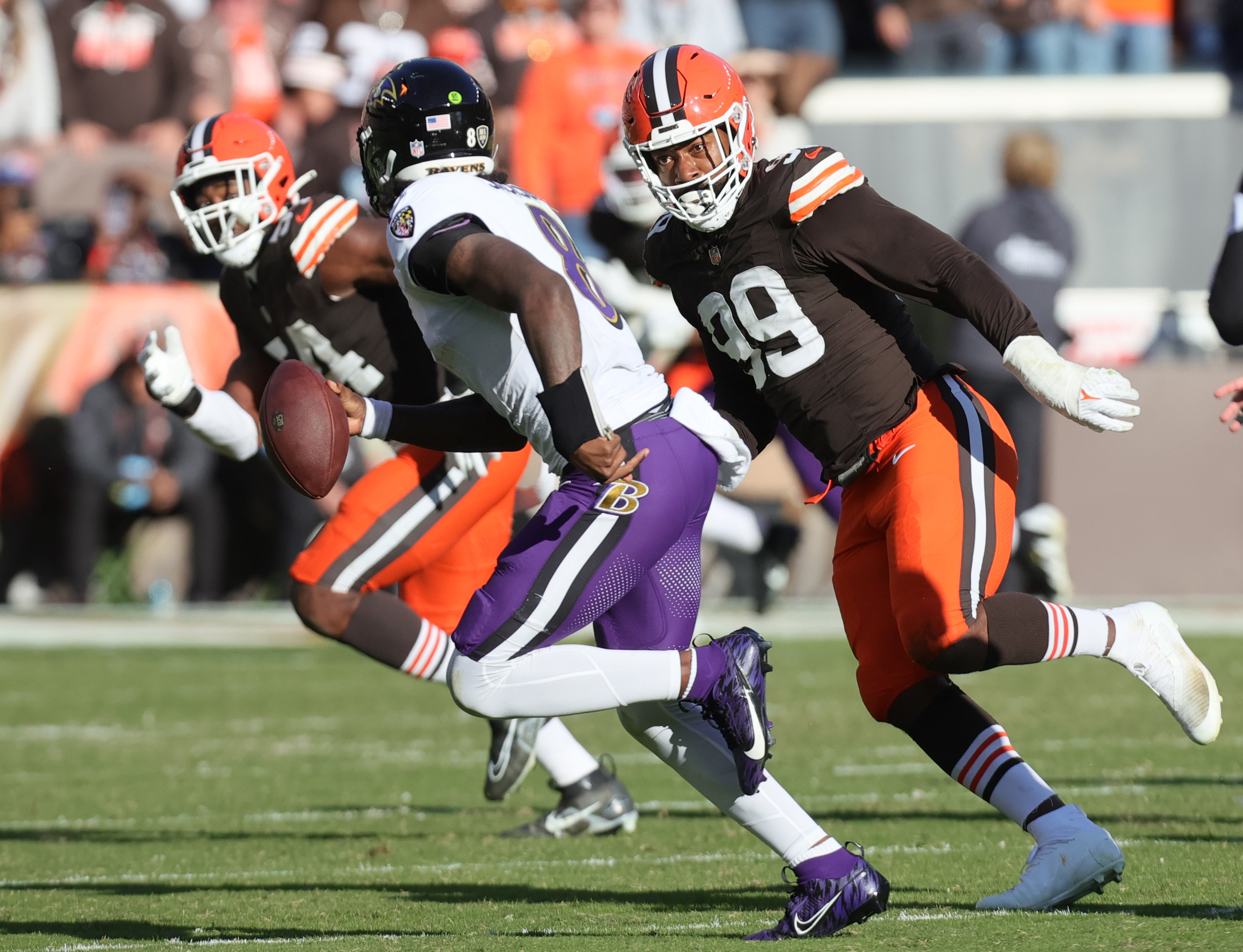 Cleveland Browns defense vs. Baltimore Ravens, October 27, 2024 ...