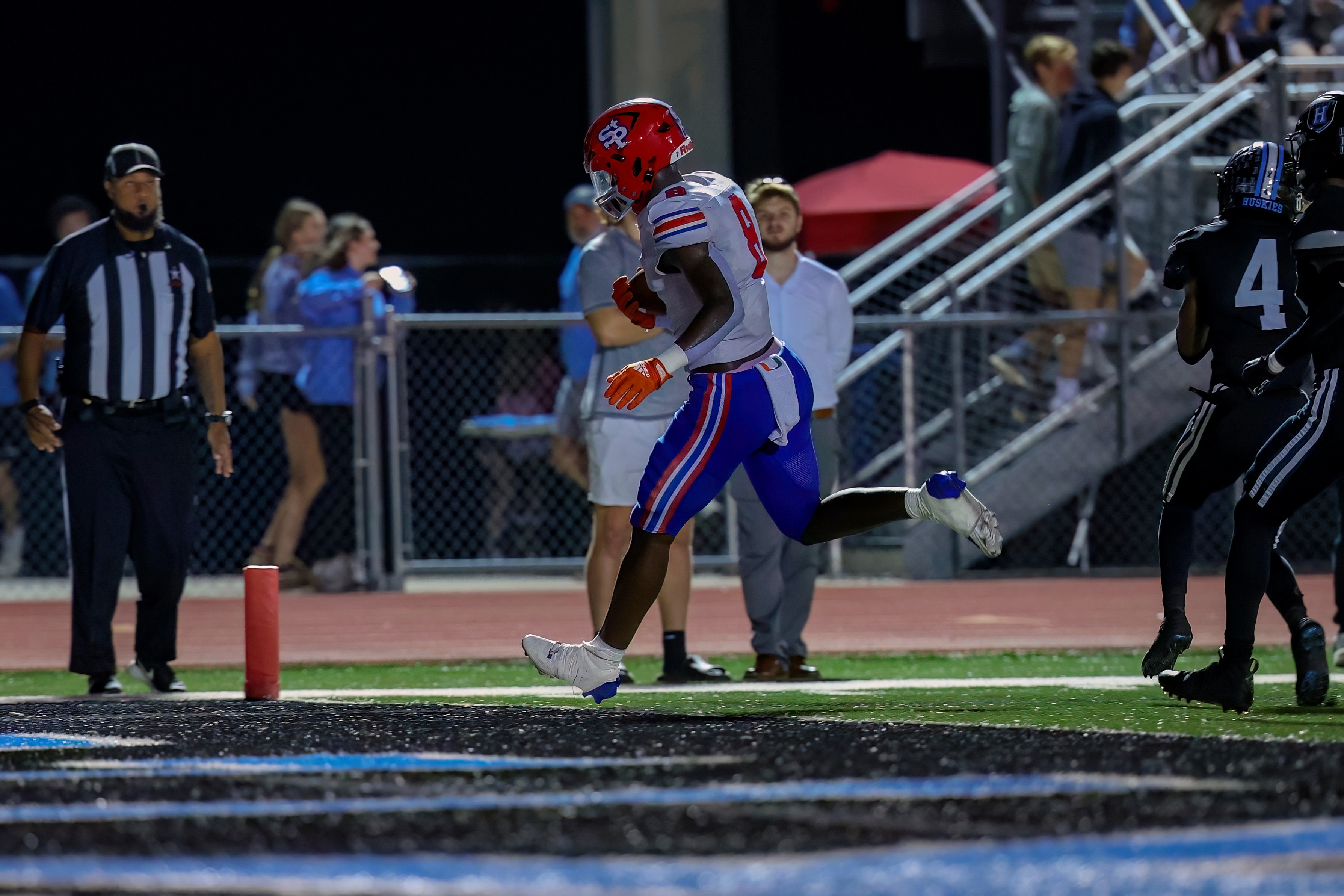 St Paul's at Helena 6A Football Playoffs - al.com