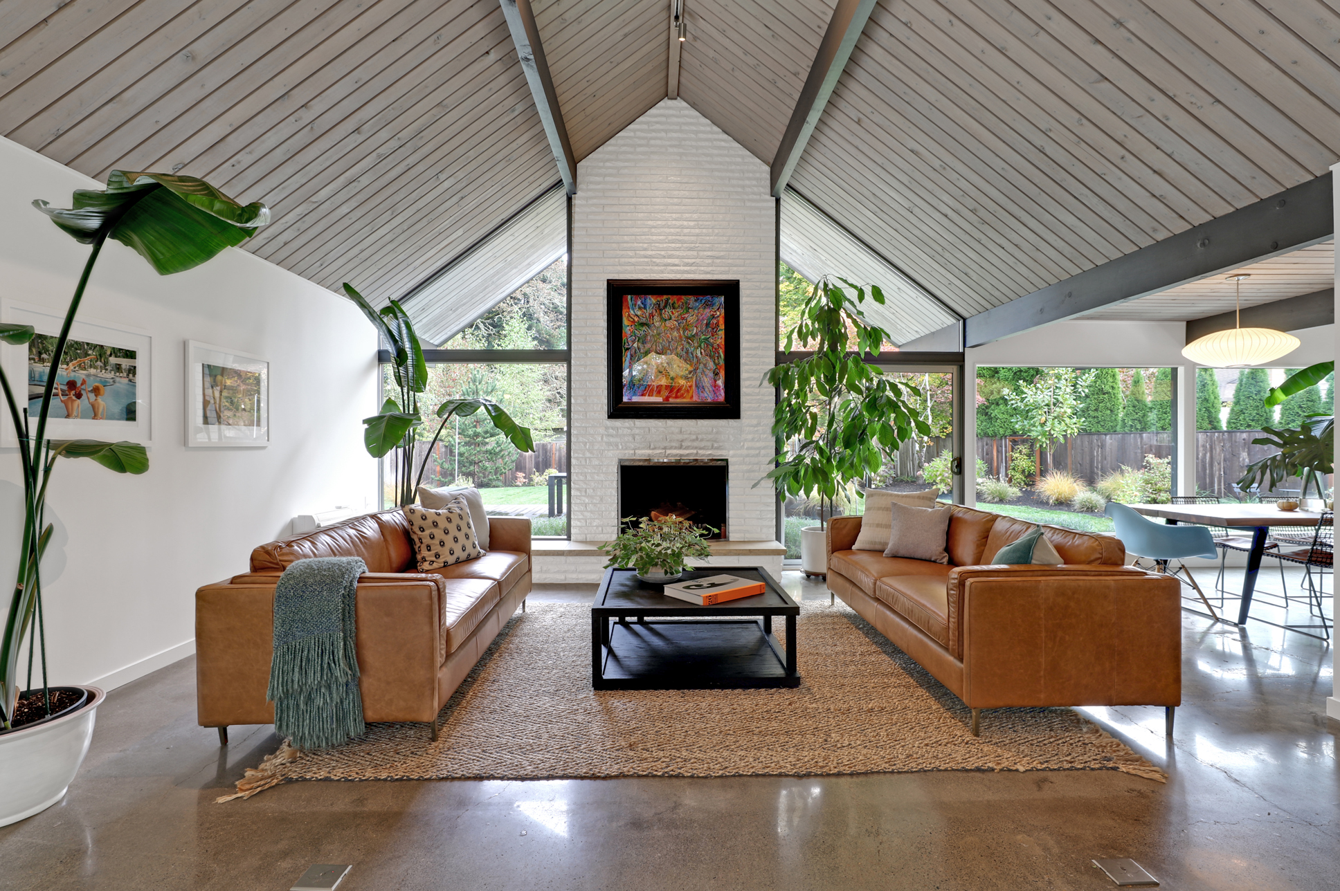 1967 remodeled Rummer-built modern home - oregonlive.com