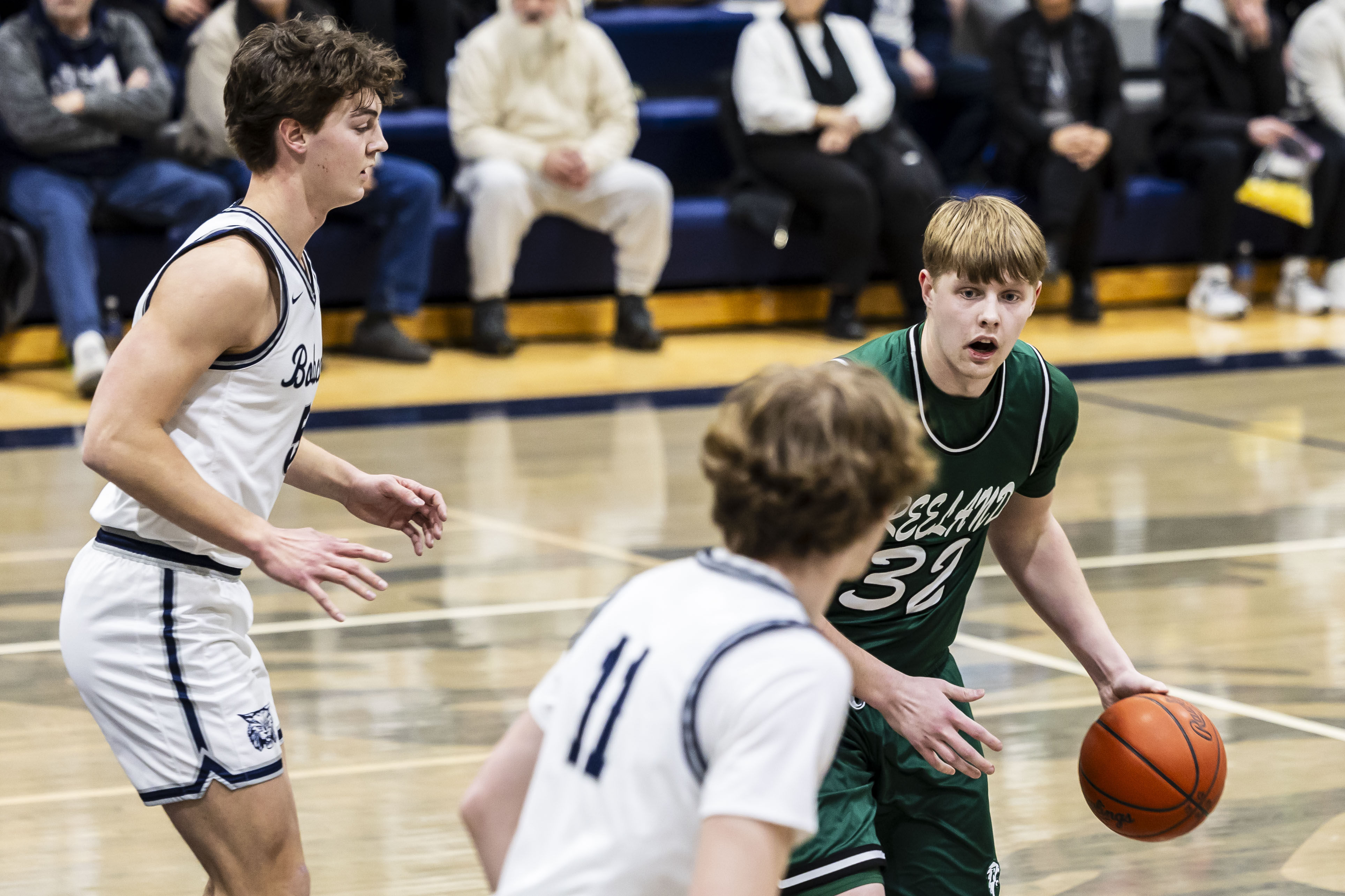 John Glenn boys basketball battles Freeland for first place in Tri ...