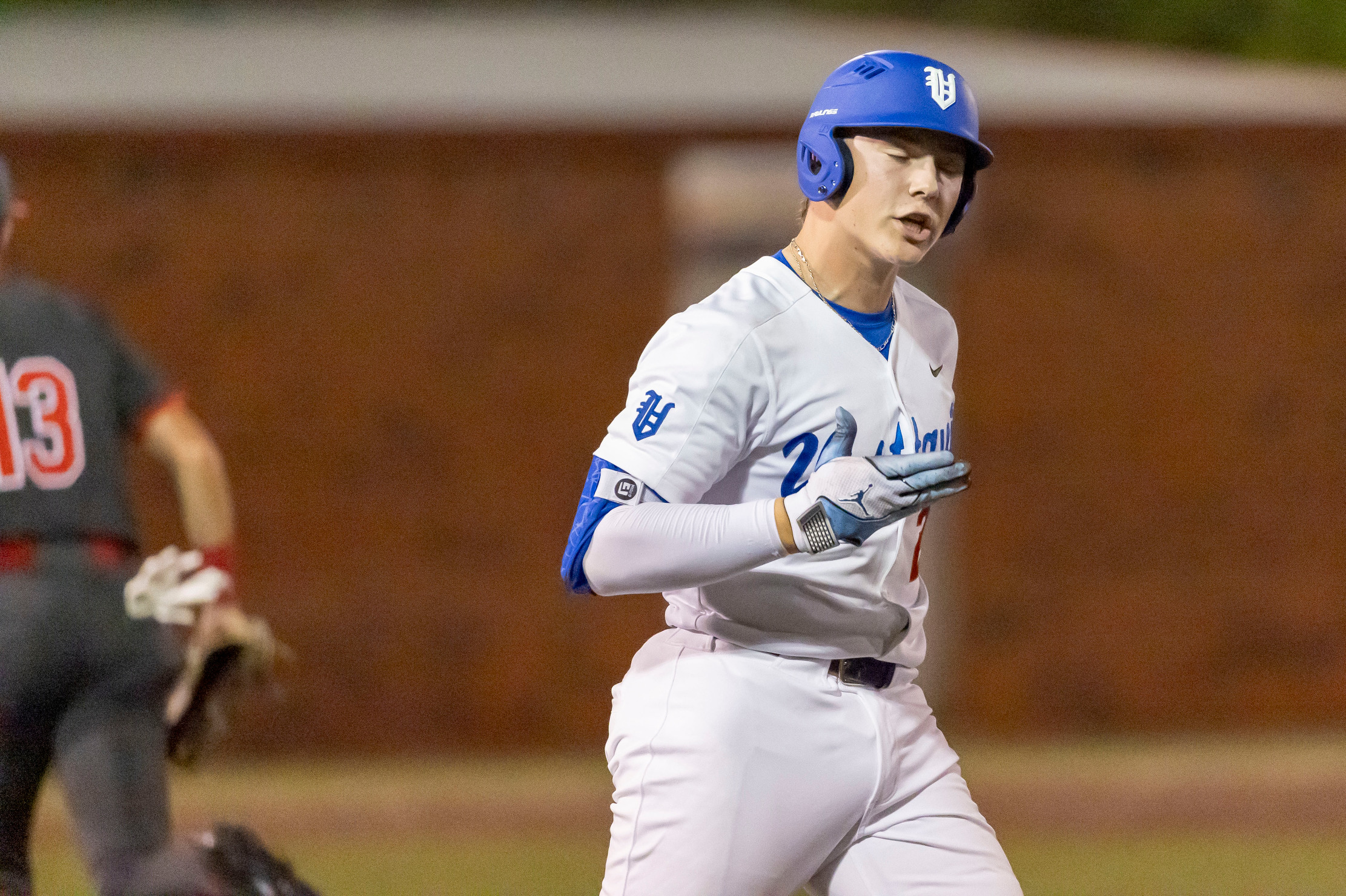 Hewitt-Trussville at Vestavia Hills Baseball - al.com