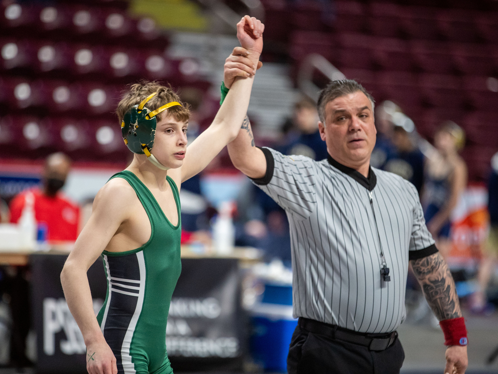 Central Dauphin advances in the 2022 PIAA 3A team wrestling ...