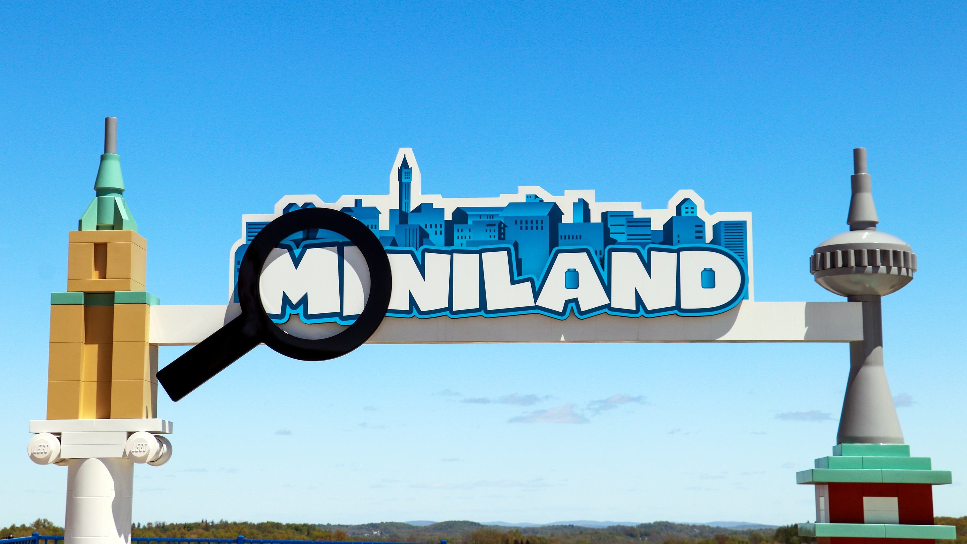 Legoland Logo