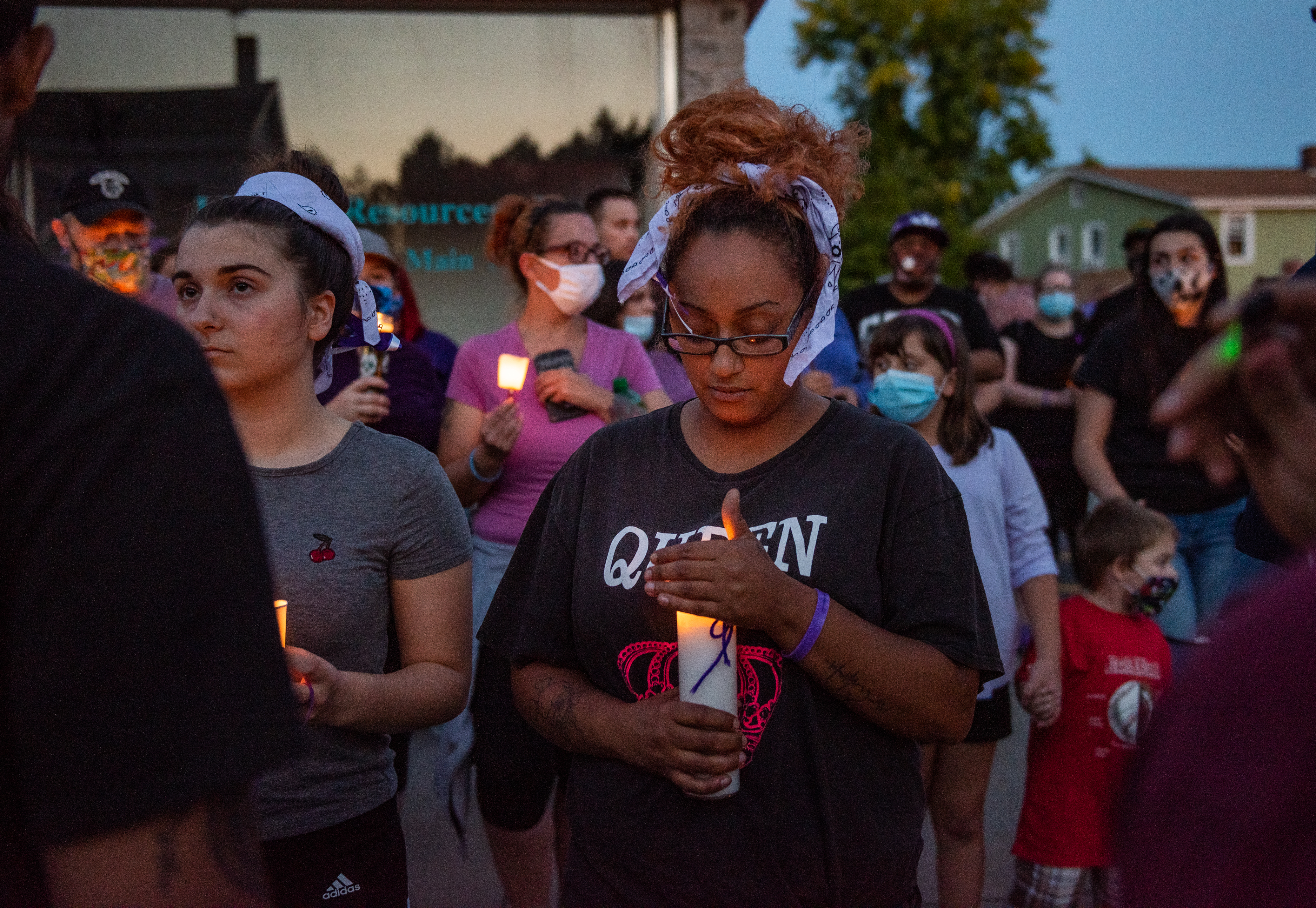 Candlelight vigil for 19-year-old Elizabeth “Lizzie” Garrow - syracuse.com