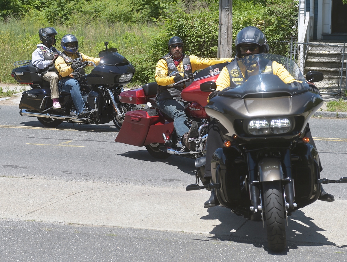 Buffalo Soldiers Motorcycle Club rides for peace and hope (Photos ...