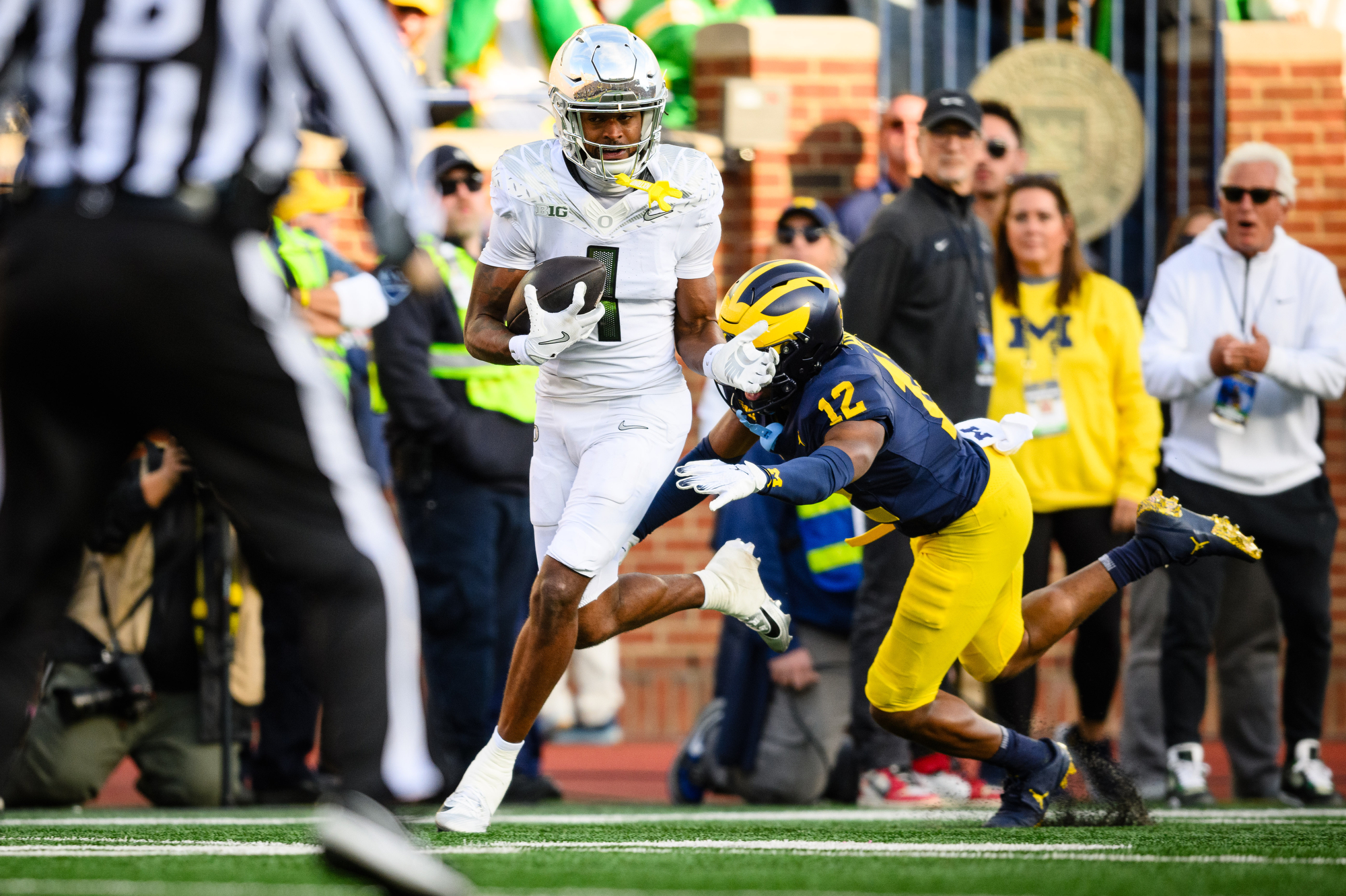 No. 1 Oregon Ducks at Michigan - oregonlive.com