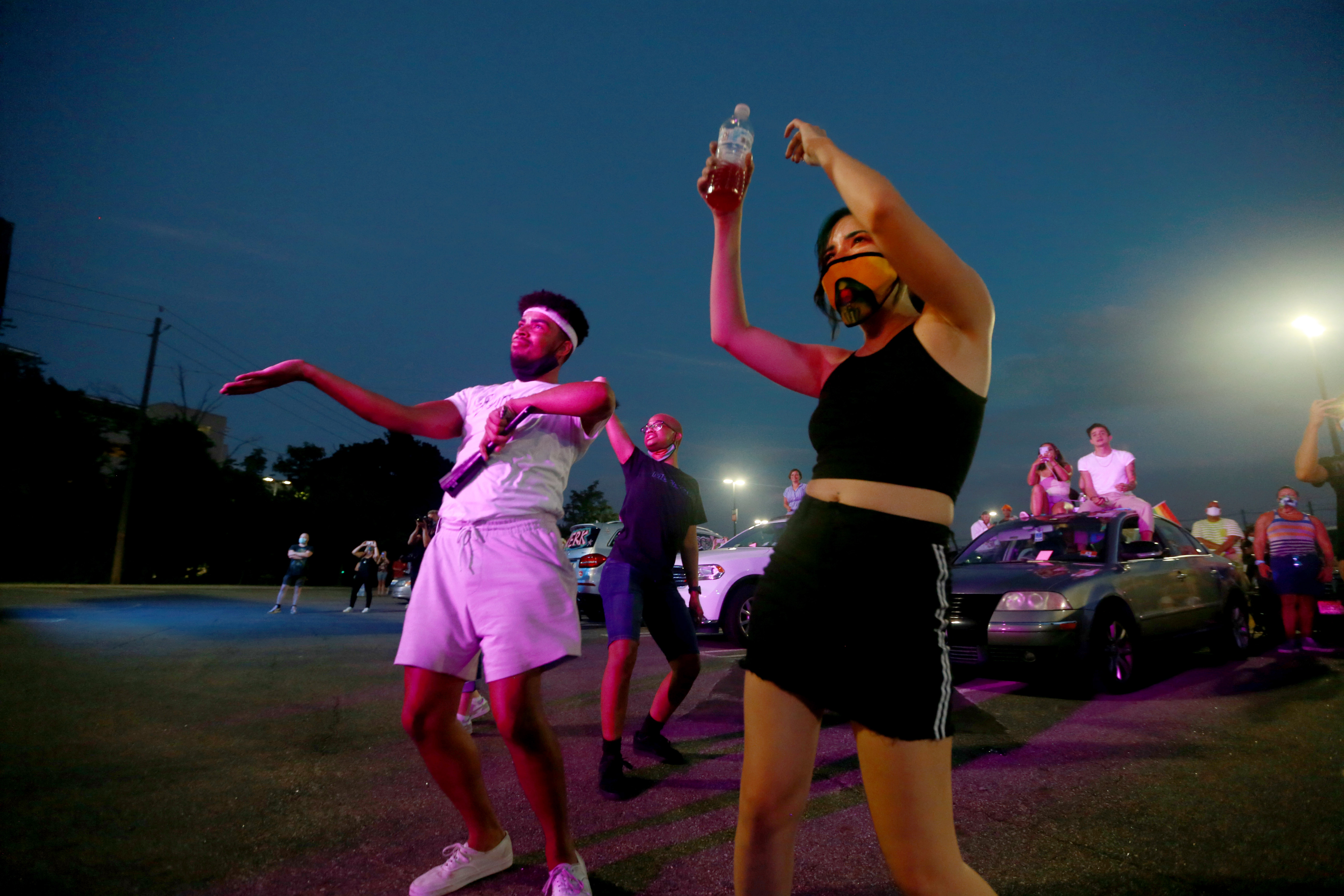 Drive 'N Drag show dresses up parking lot - nj.com