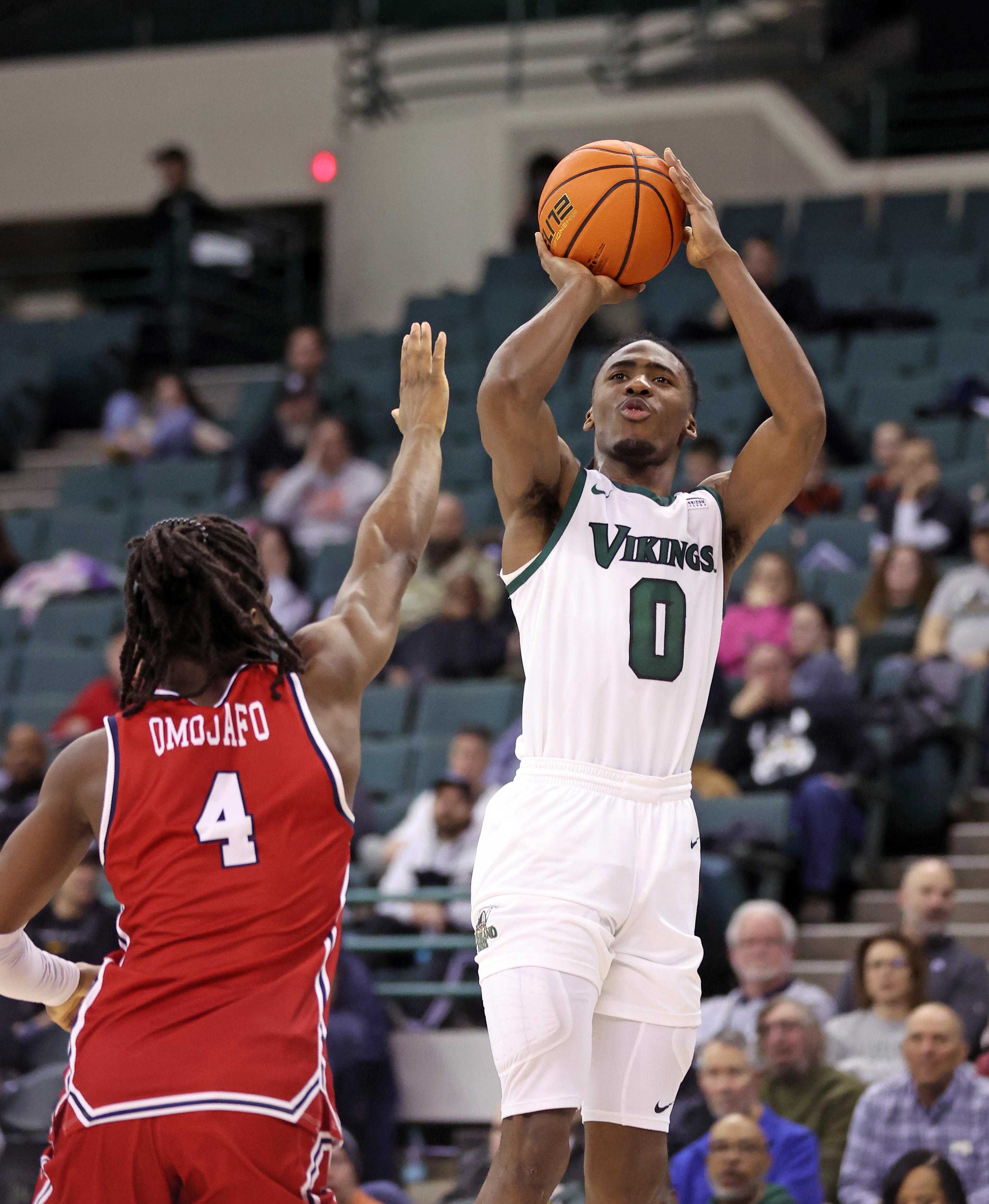 Cleveland State Vikings vs. Robert Morris Colonials, February 12, 2025 ...