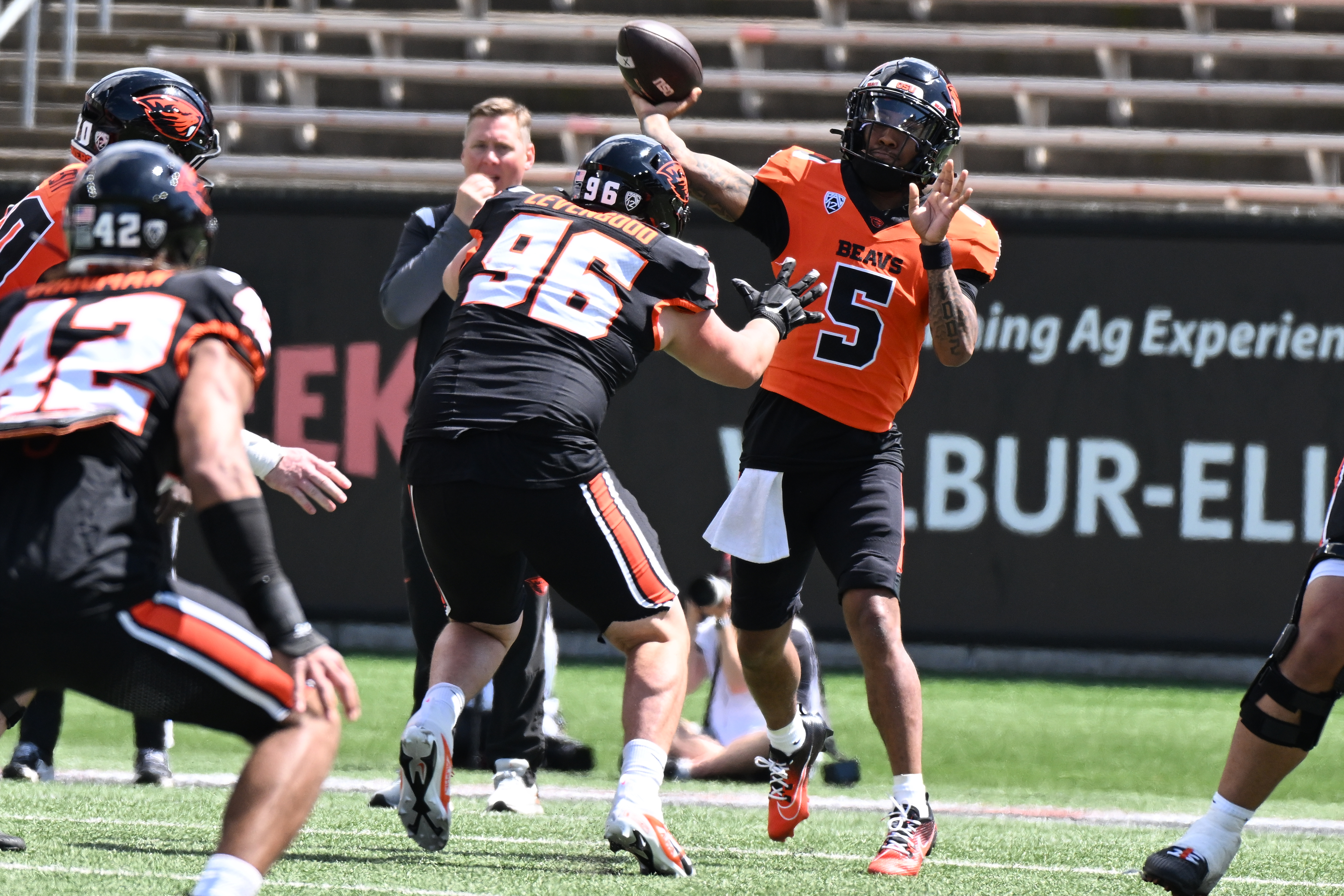 Oregon State spring game - oregonlive.com