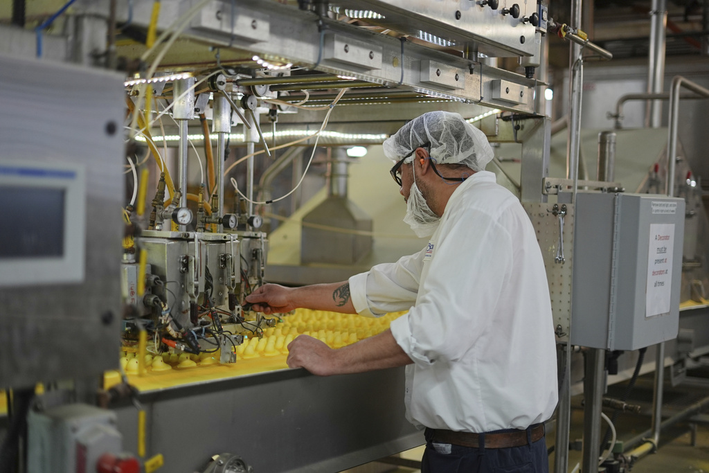 Go inside the factory where Peeps are made - lehighvalleylive.com