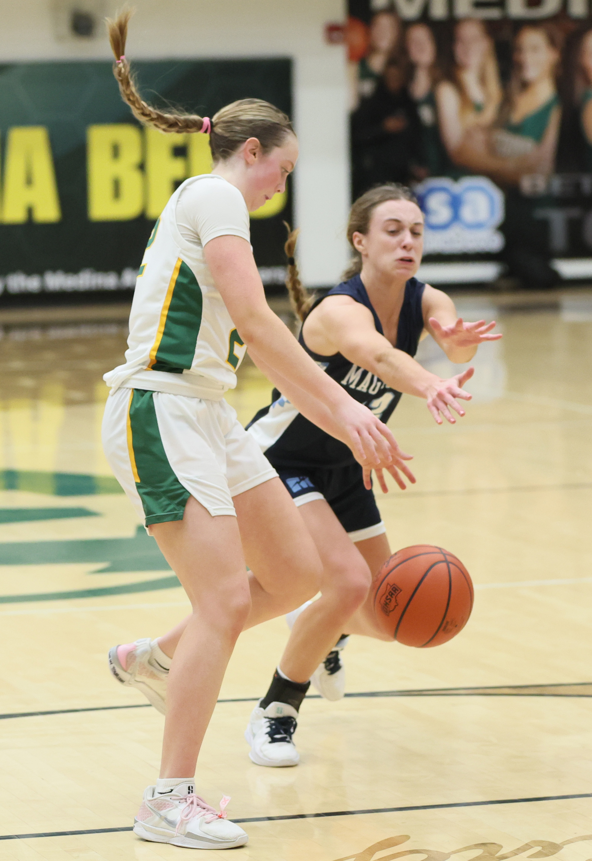 Girls high school hoops: Medina vs. Magnificat, January 10, 2025 - cleveland.com
