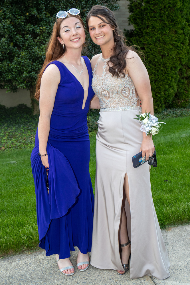 Big Spring's 2022 prom held at Carlisle Barracks - pennlive.com