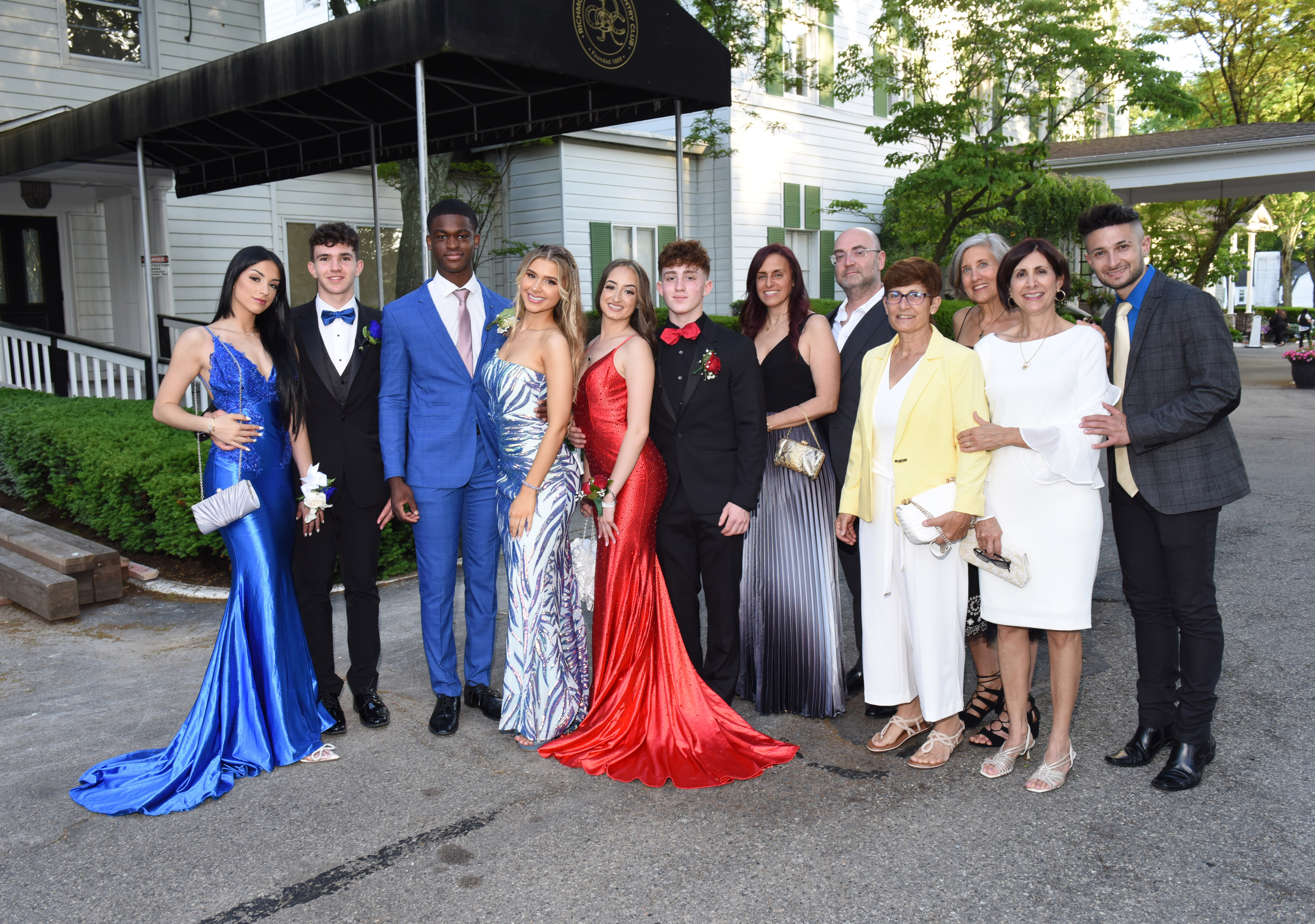 Prom 2022: Staten Island Academy's Geranium Ball - silive.com