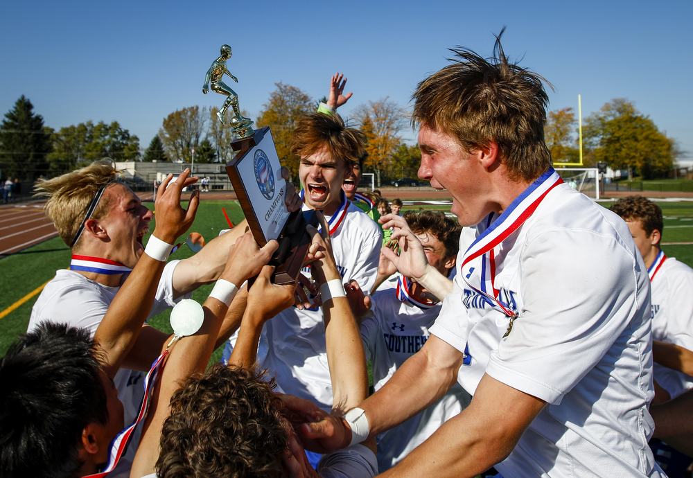 Colonial League boys soccer championship: Southern Lehigh vs ...