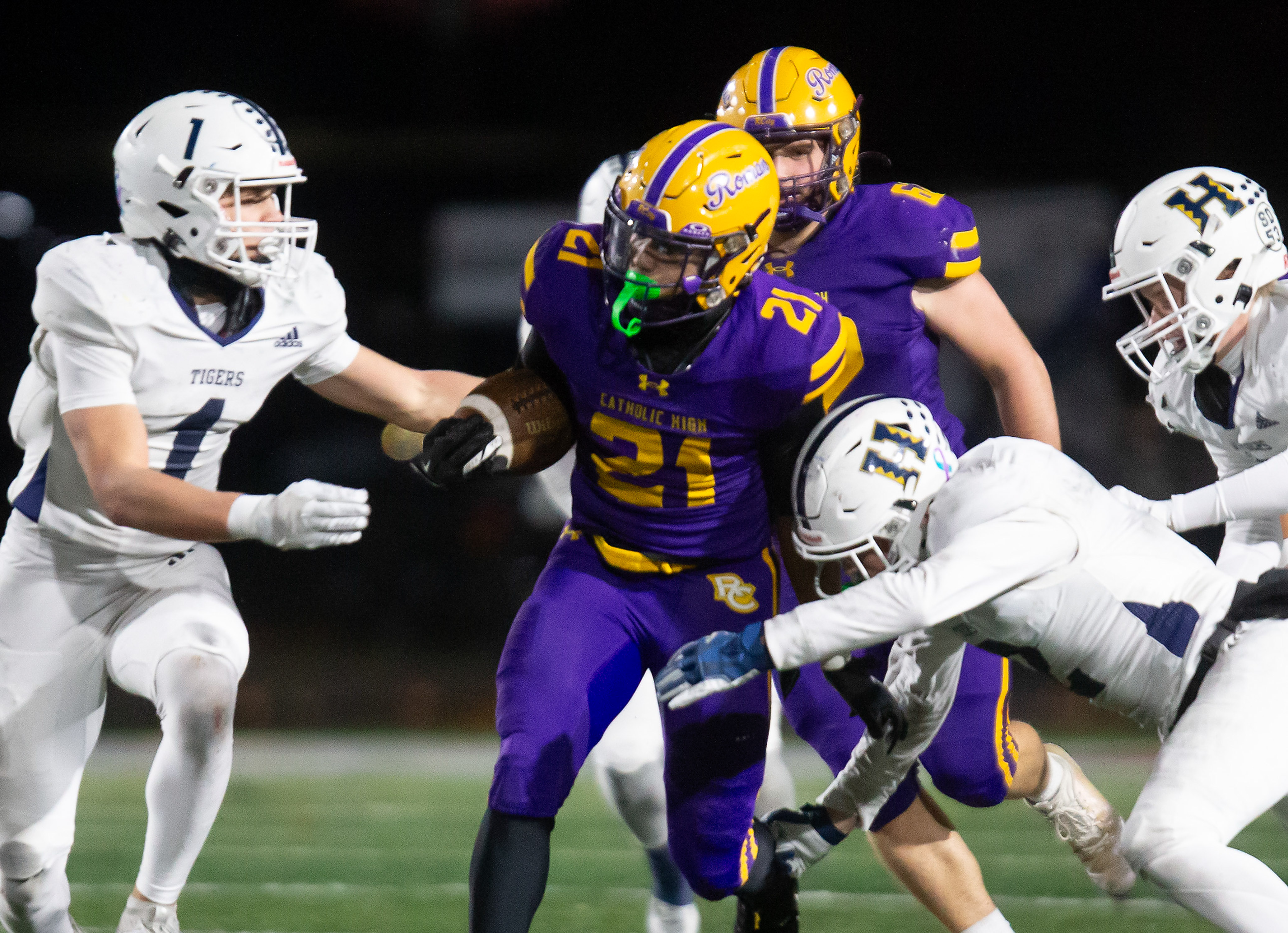 Roman Catholic defeats Hollidaysburg 48-14 in PIAA 5A high school ...