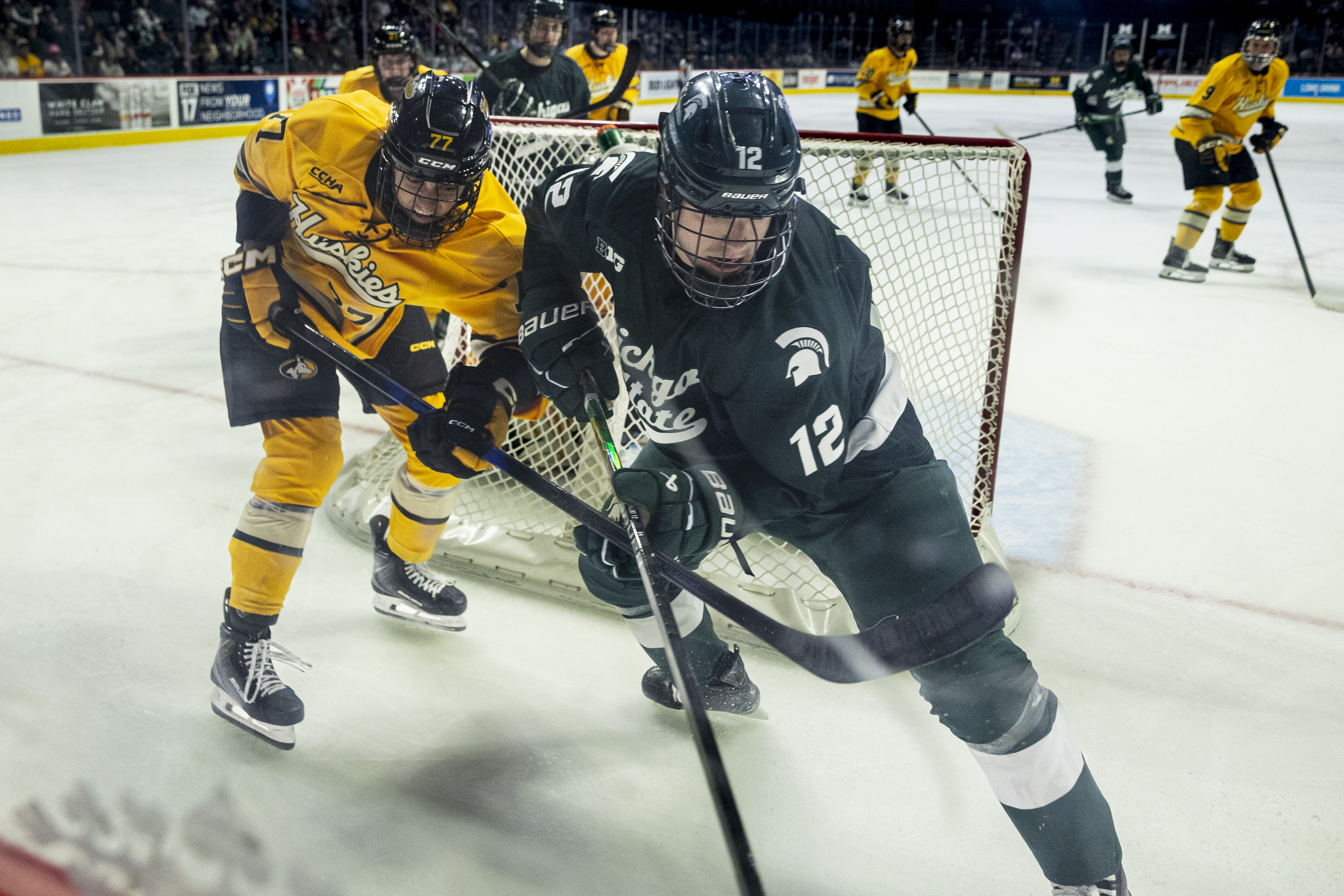 Michigan State defeats Michigan Tech in Great Lakes Invitational ...