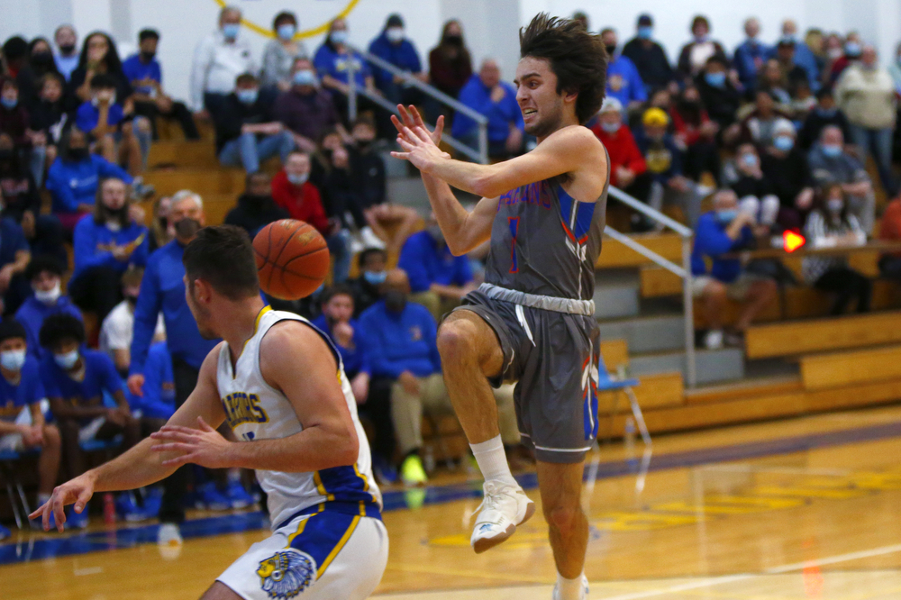 Wilson boys basketball hosts Southern Lehigh on Jan. 18, 2022 ...