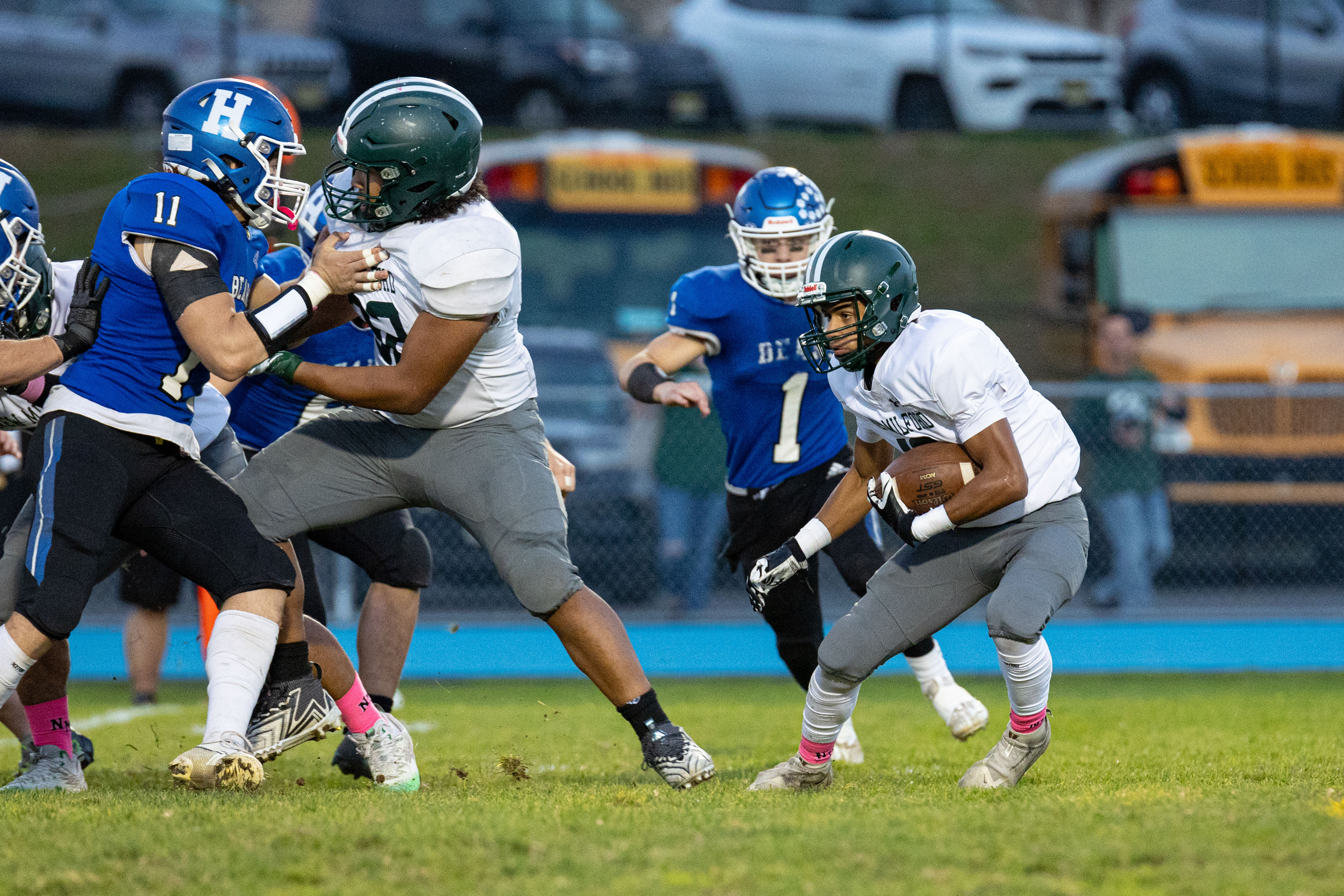 Football photos: Hawthorne HS vs. New Milford HS, NJSIAA North 1, Group ...