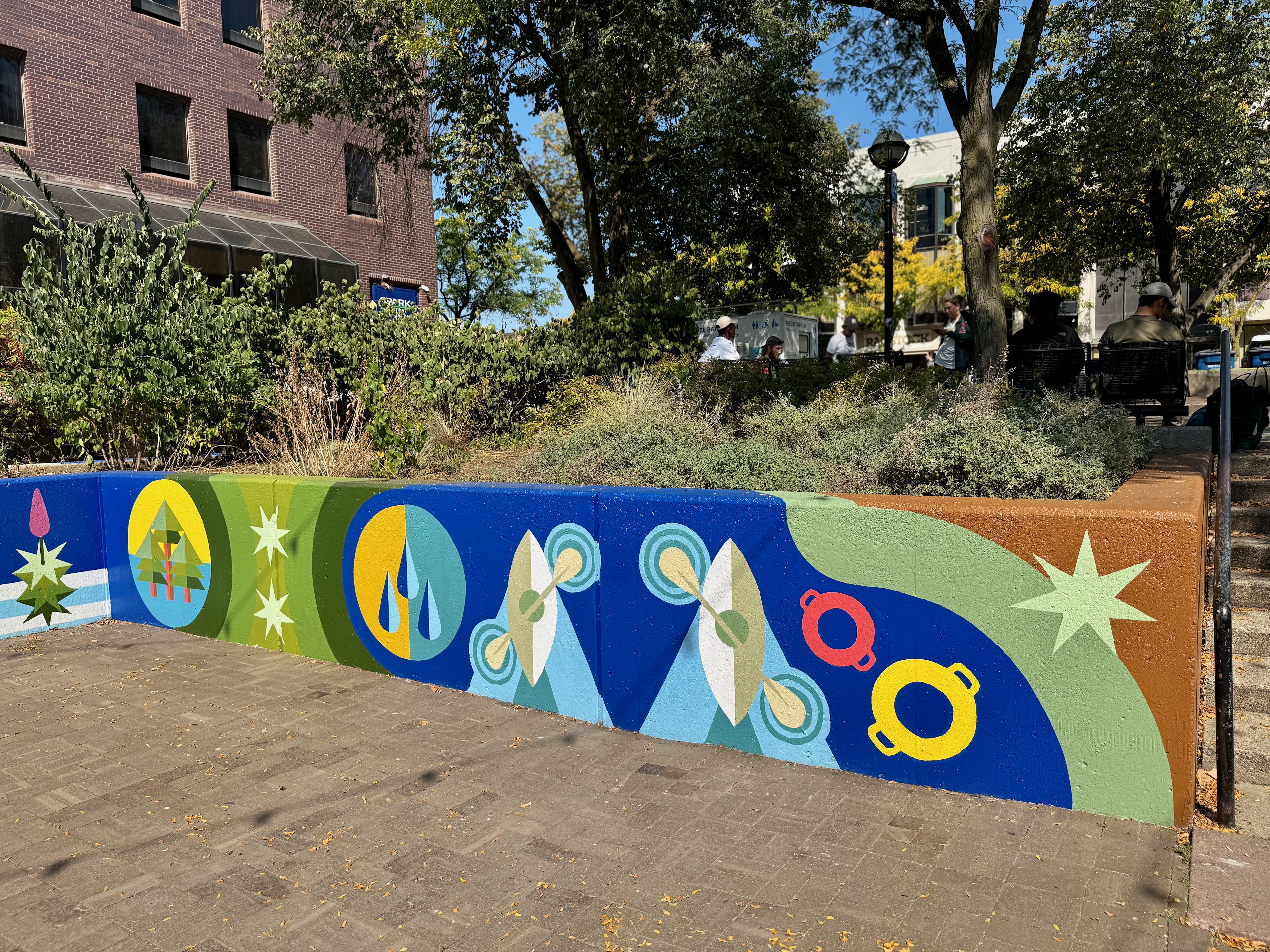 Christian Stanley's colorful new mural at downtown Ann Arbor's Liberty ...