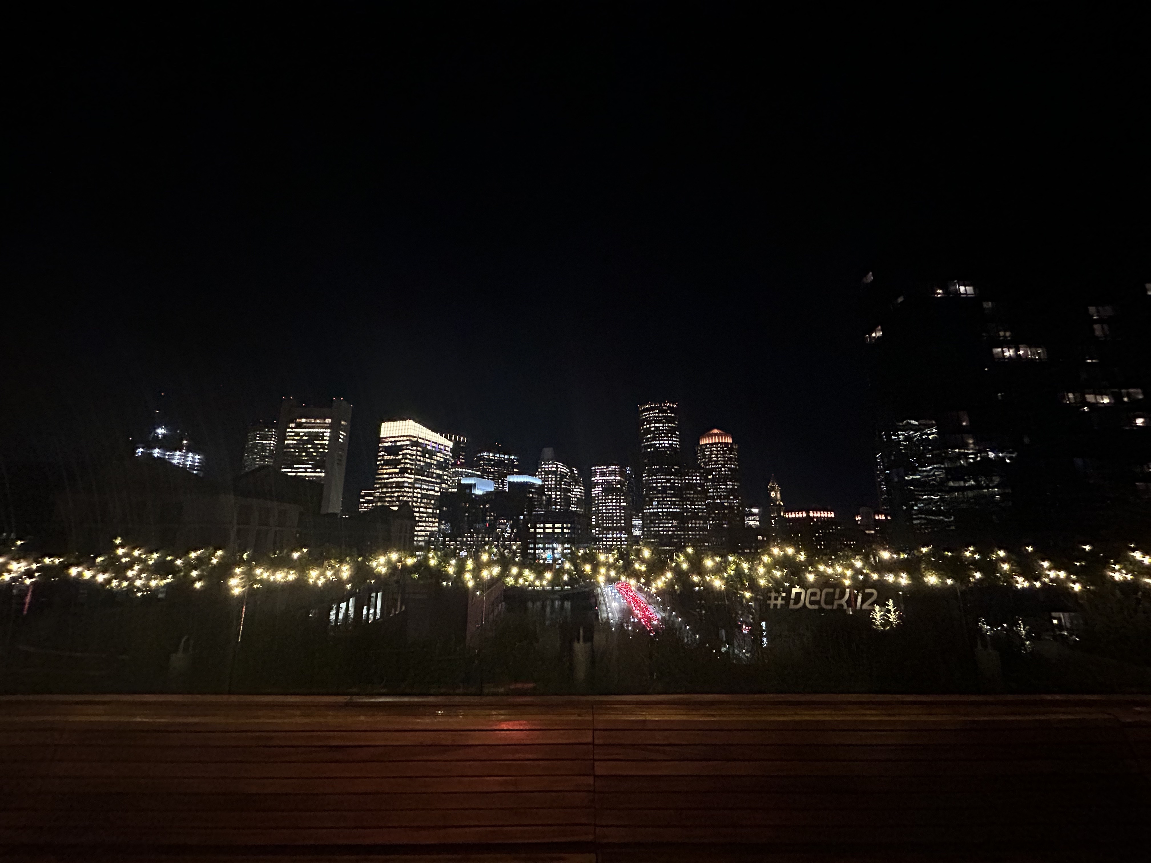 APRÈS at Deck 12 at YOTEL Boston in Seaport - masslive.com