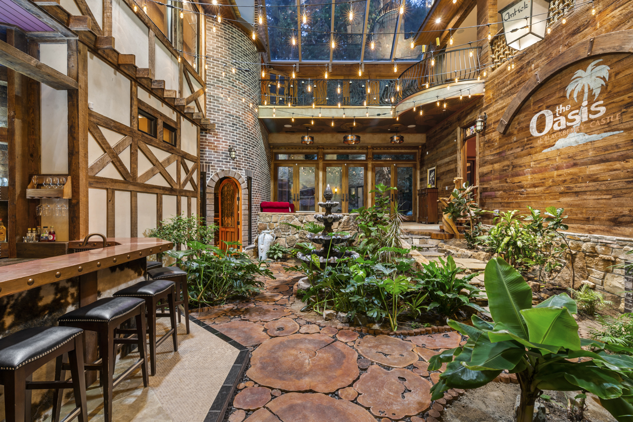 Blackberry Castle - oregonlive.com