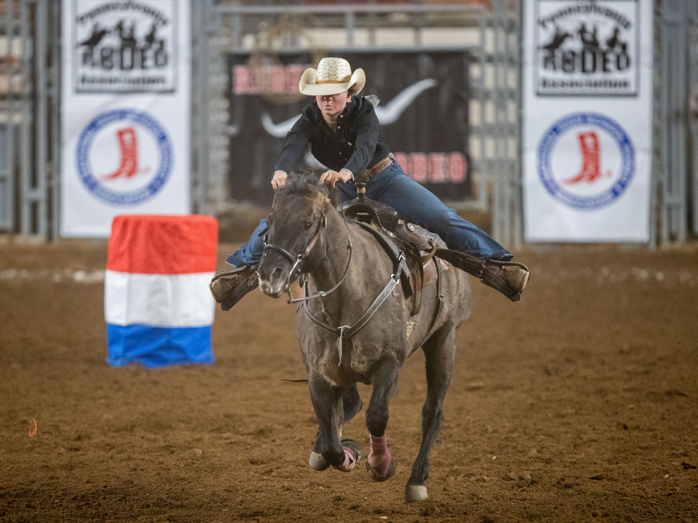 Pennsylvania high school students compete in rodeo at the Farm Show ...