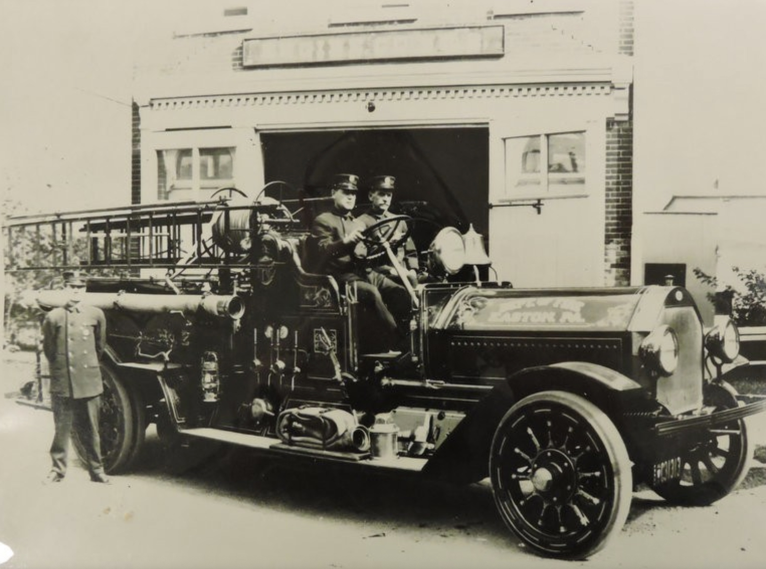 Historical photos of Easton fire fighters - lehighvalleylive.com
