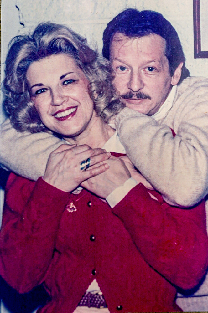 Rhoads Hallmark & Gift Shop closing in Hummelstown - pennlive.com