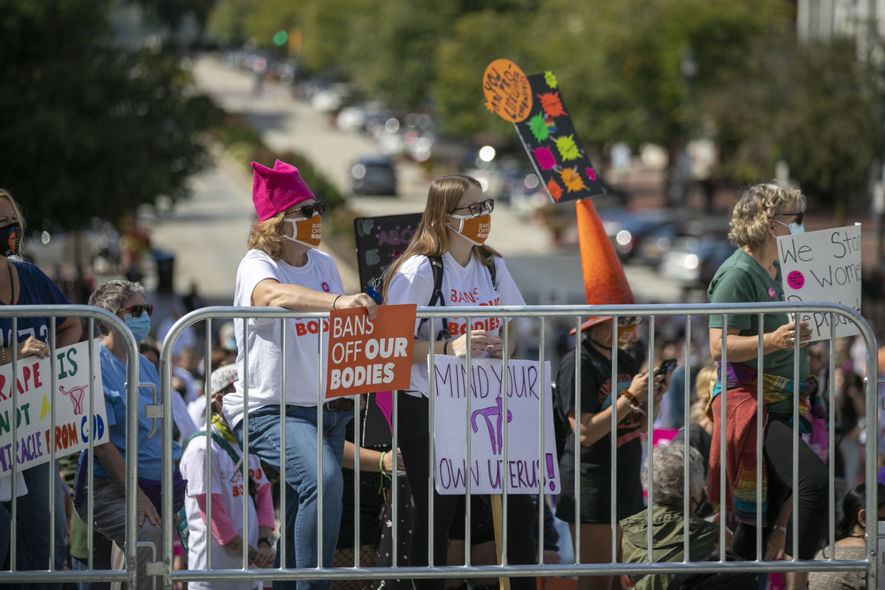 Reproductive Right Rally held at Pennsylvania Capitol Saturday ...