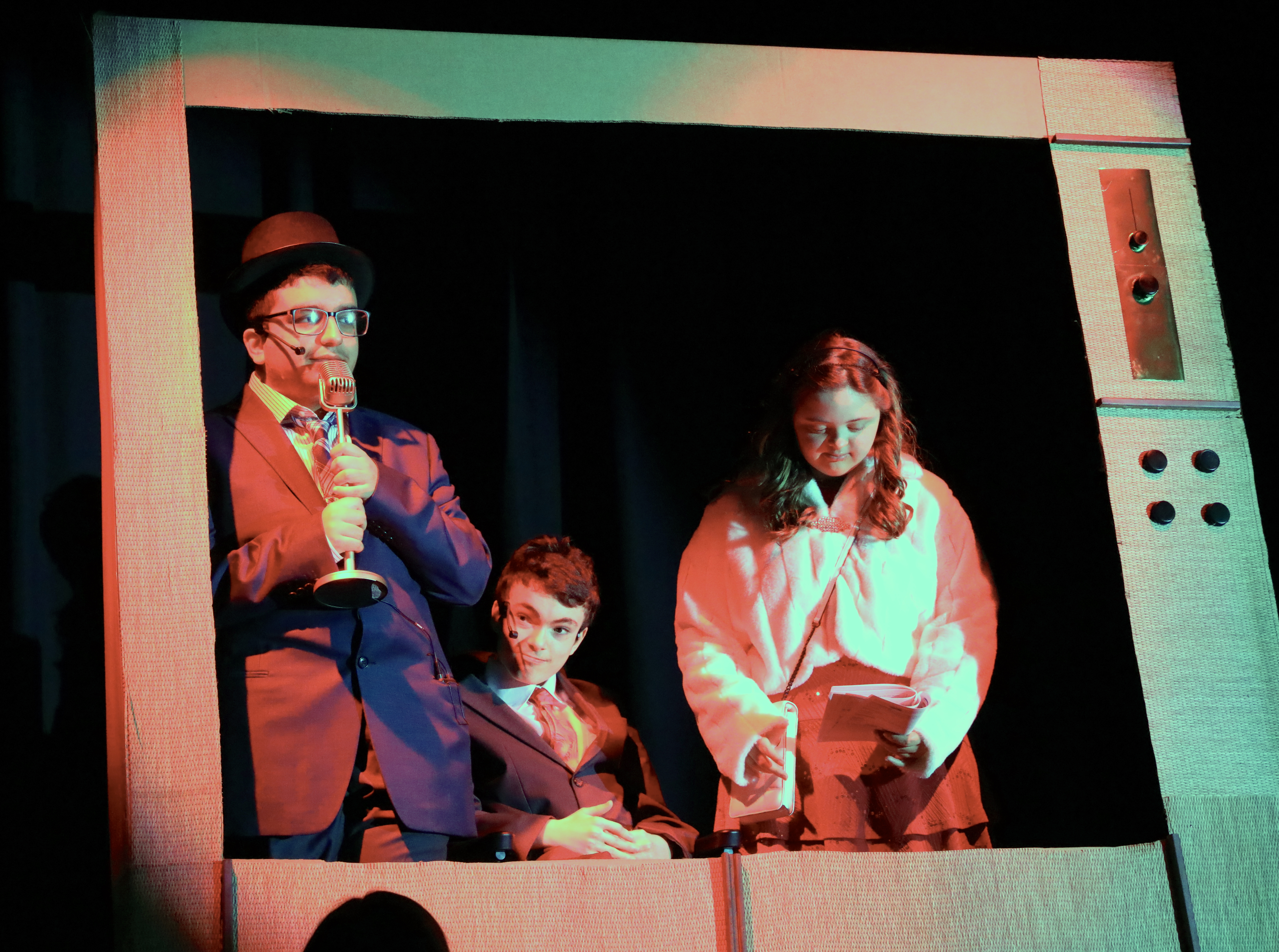 A colorful Willy Wonka Jr. comes to the new Hungerford School stage ...